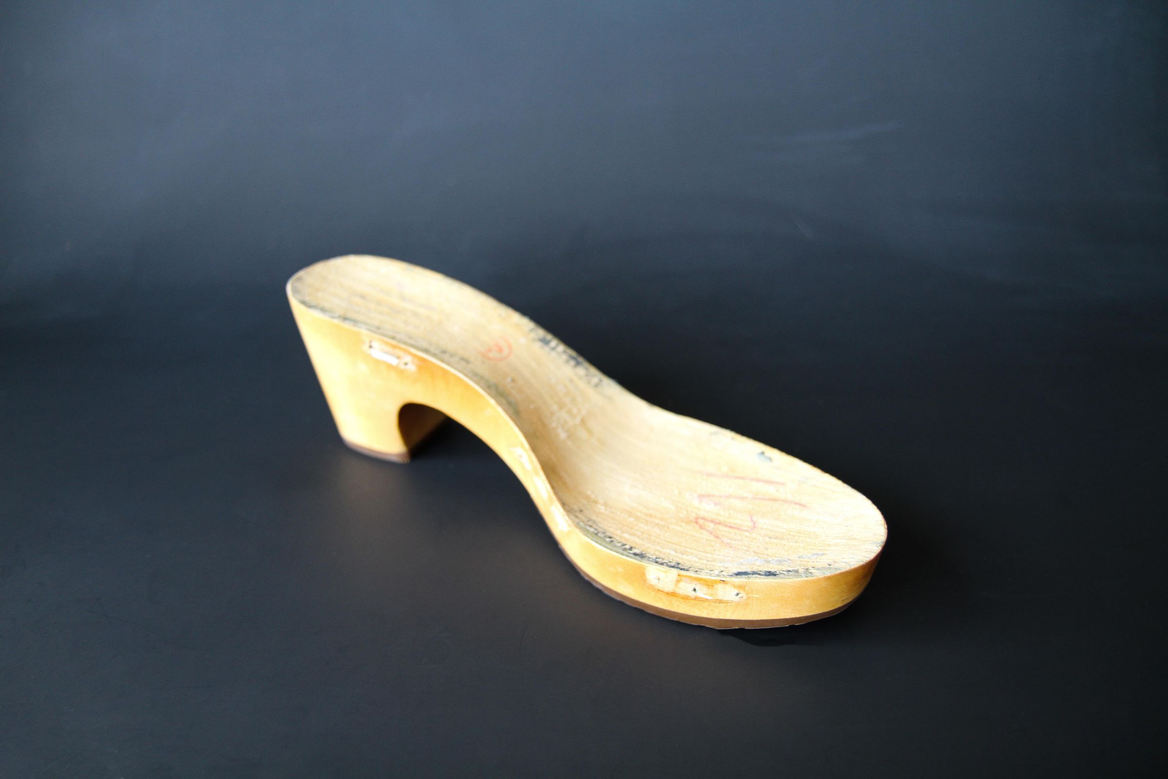 Make Fantastic Summer Clogs : 6 Steps (with Pictures) - Instructables