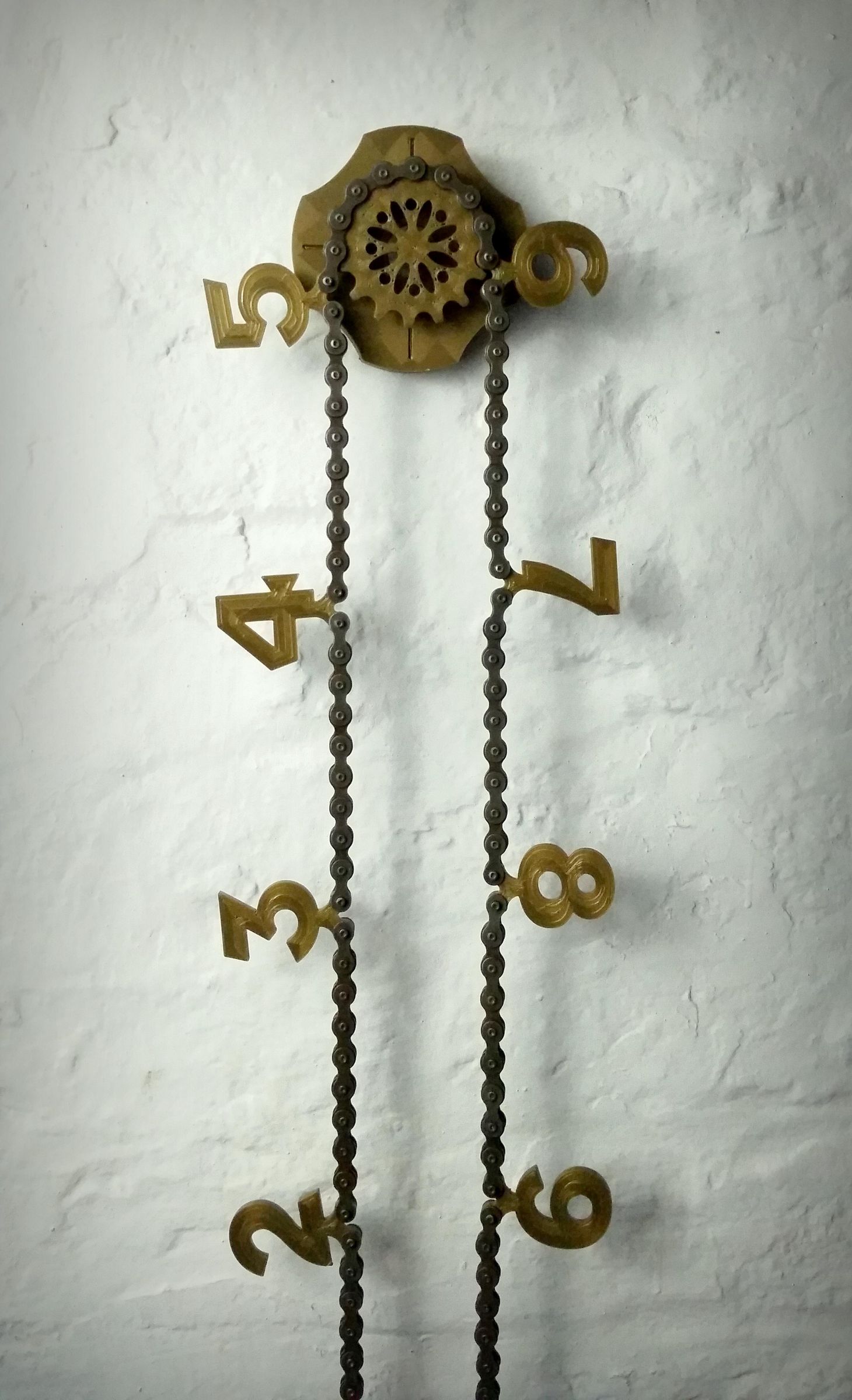 Bicycle Chain Clock (Low Part Count) : 5 Steps (with Pictures ...