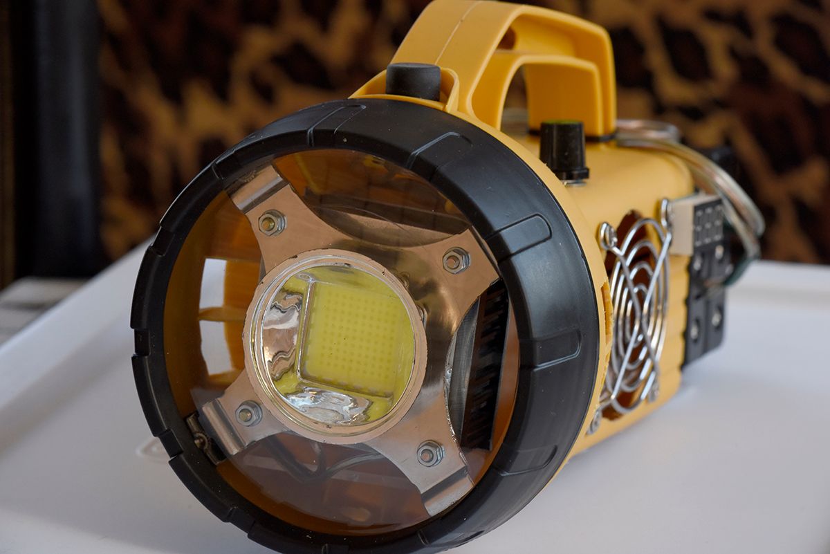 My 100W LED Flashlight Version. : 5 Steps (with Pictures) - Instructables