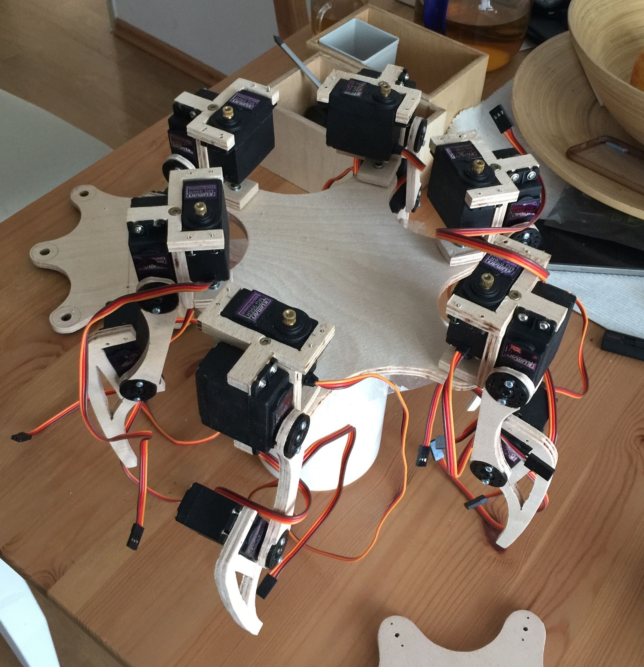 Hexapod : 14 Steps (with Pictures) - Instructables
