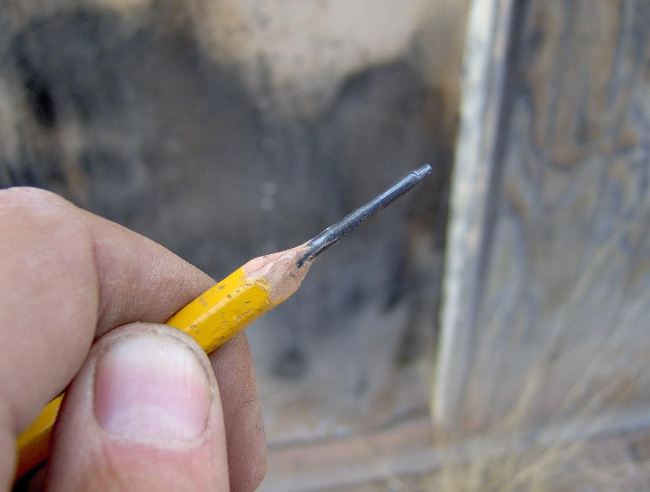 How to Lubricate a Lock Using Graphite From a Pencil : 4 Steps (with ...