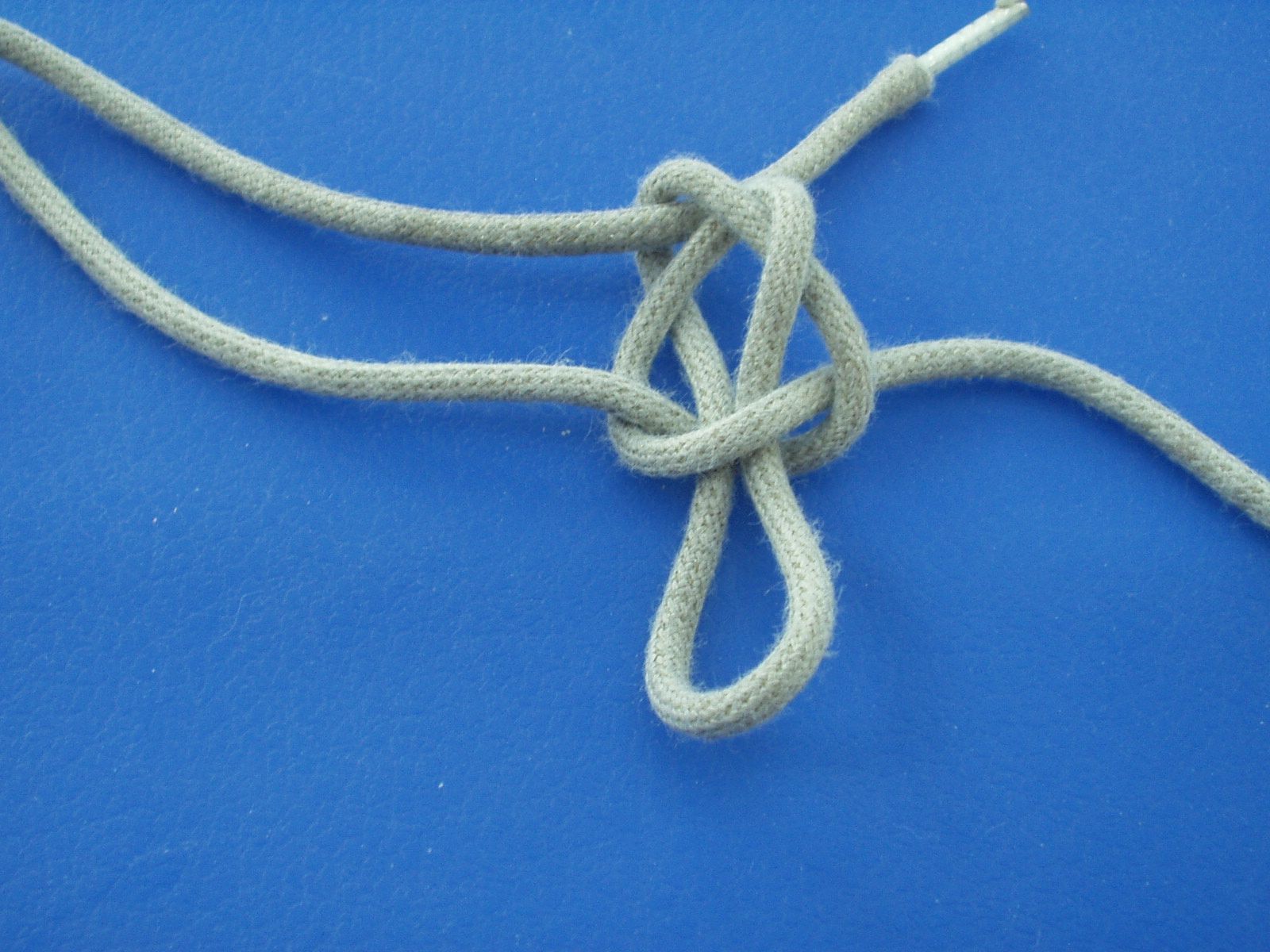 ABOK 783 - Two Strand Footrope Knot : 4 Steps - Instructables