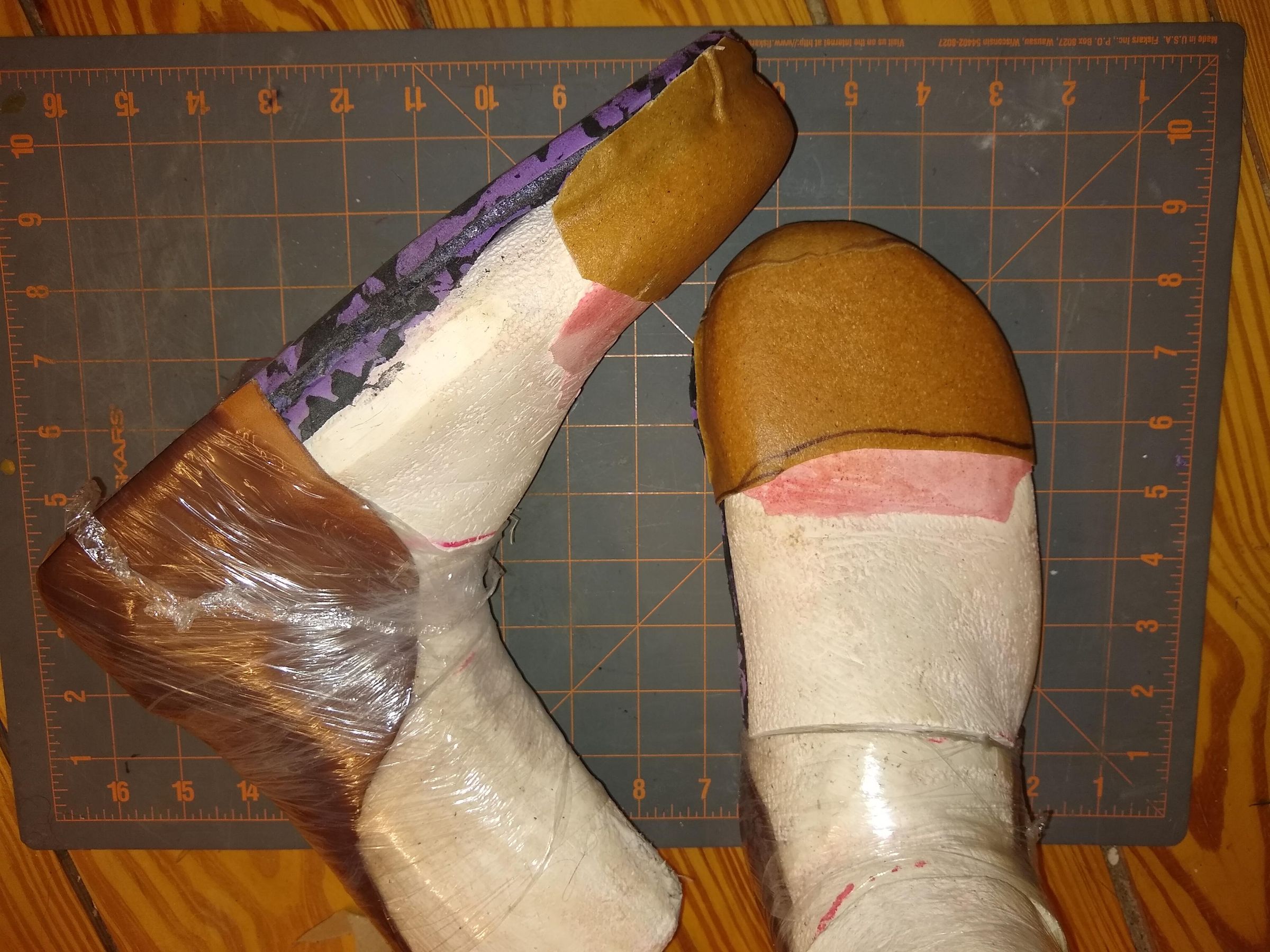 Custom Made Wide-Toe Boots Built on a Casting : 12 Steps (with Pictures ...