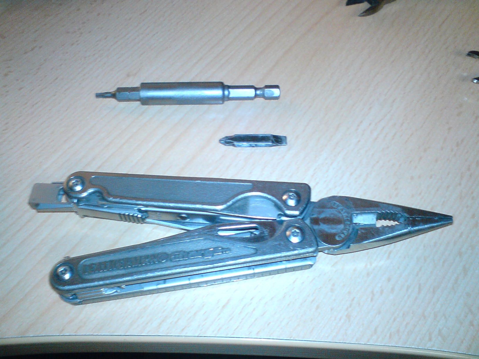 Leatherman Charge 1/4" Bit Adapter/extension : 3 Steps - Instructables