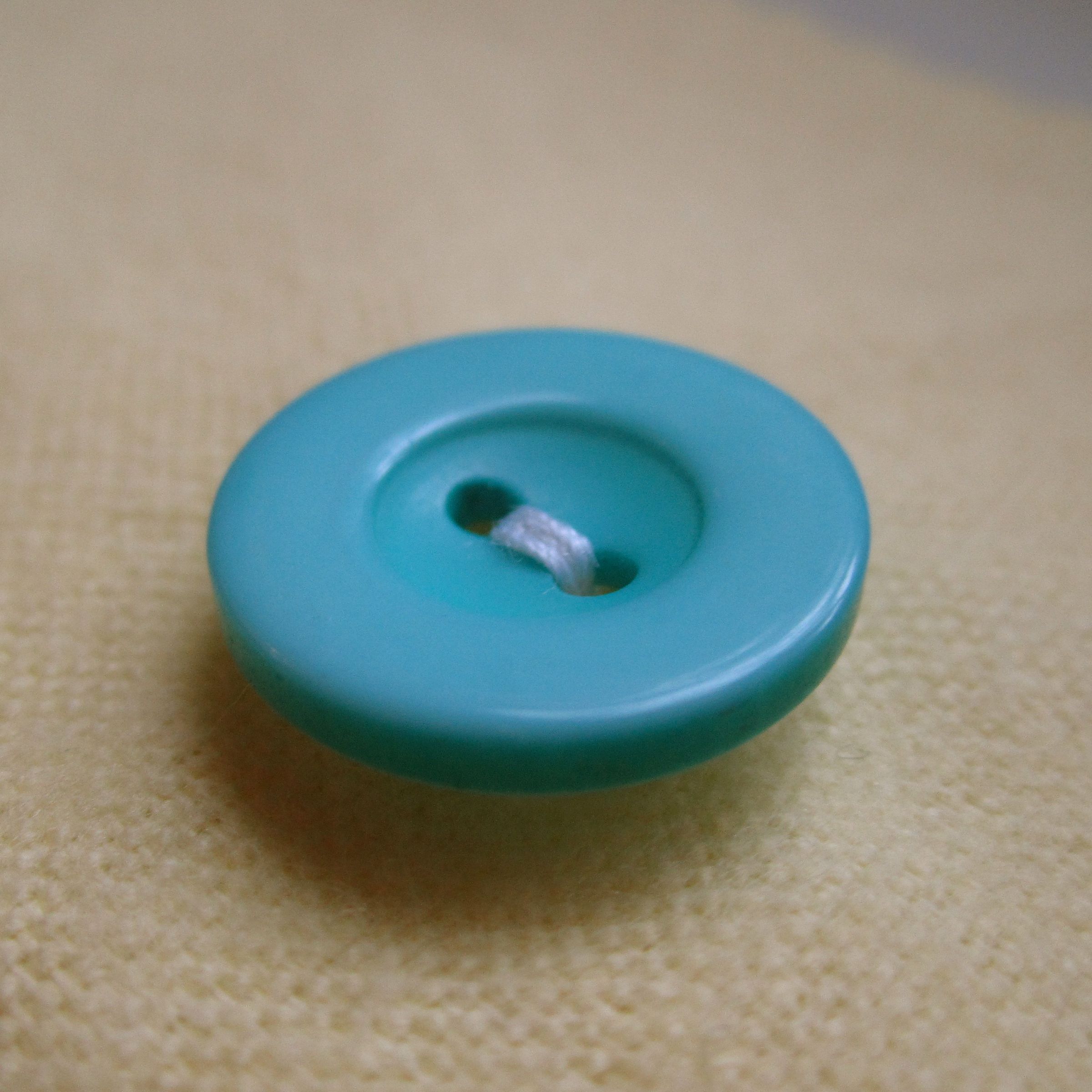 How to Sew on a Button! : 10 Steps (with Pictures) - Instructables