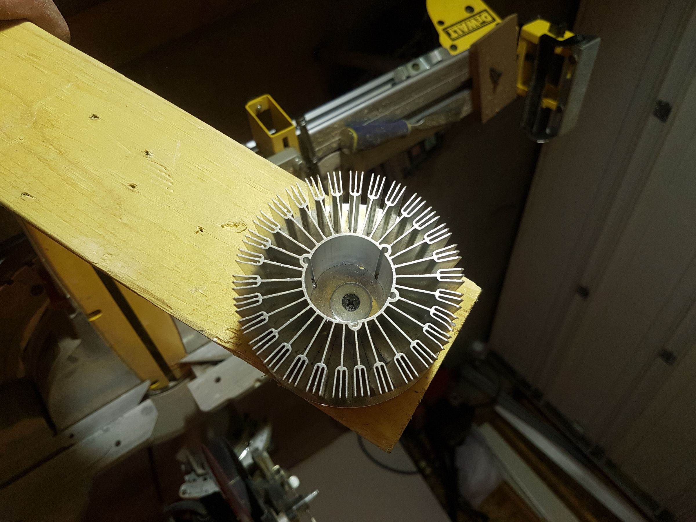 Modern Decorative Table Light : 9 Steps (with Pictures) - Instructables