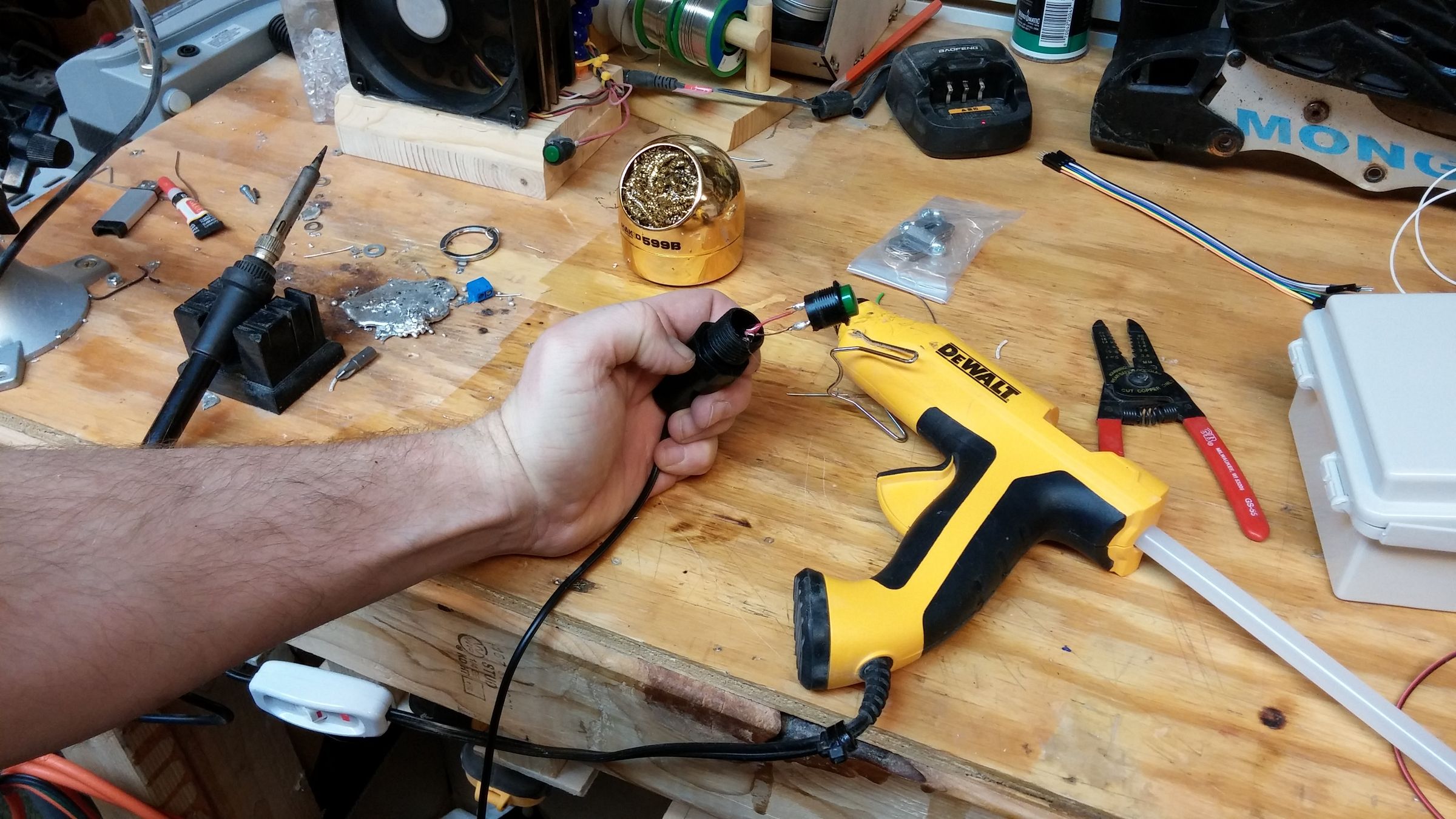 Bluetooth Camera Phone Shutter Button : 8 Steps (with Pictures ...