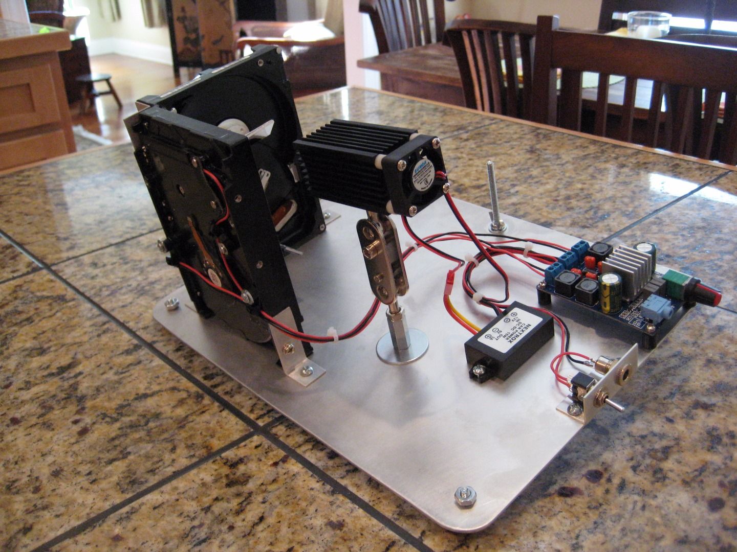 Music Laser Light Show : 15 Steps (with Pictures) - Instructables