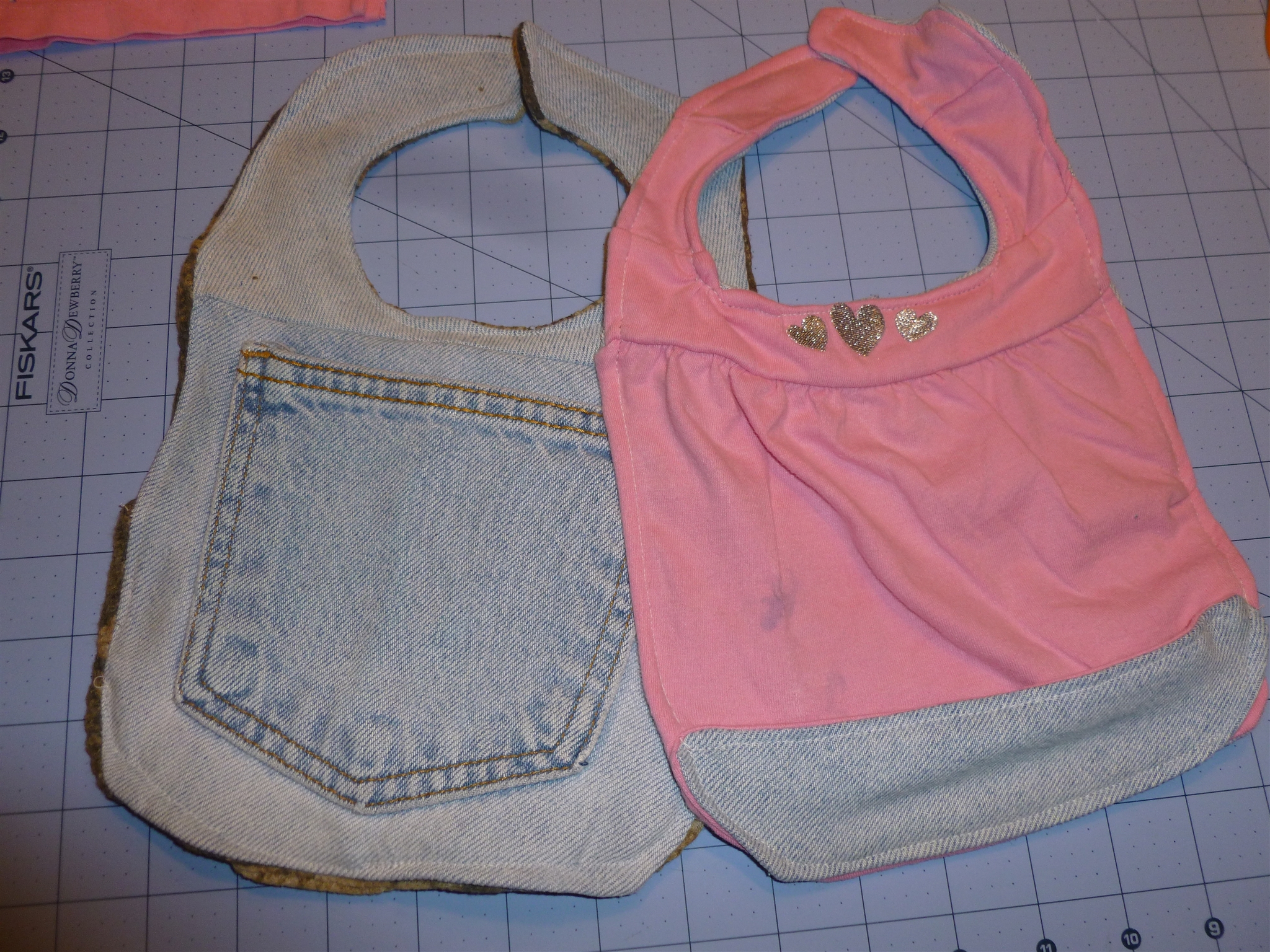 Recycled Clothes Bib With Versatile Pattern : 7 Steps (with Pictures ...