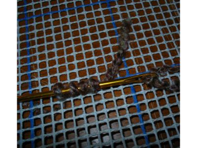 How to Make a Locker Hook Rug : 4 Steps - Instructables