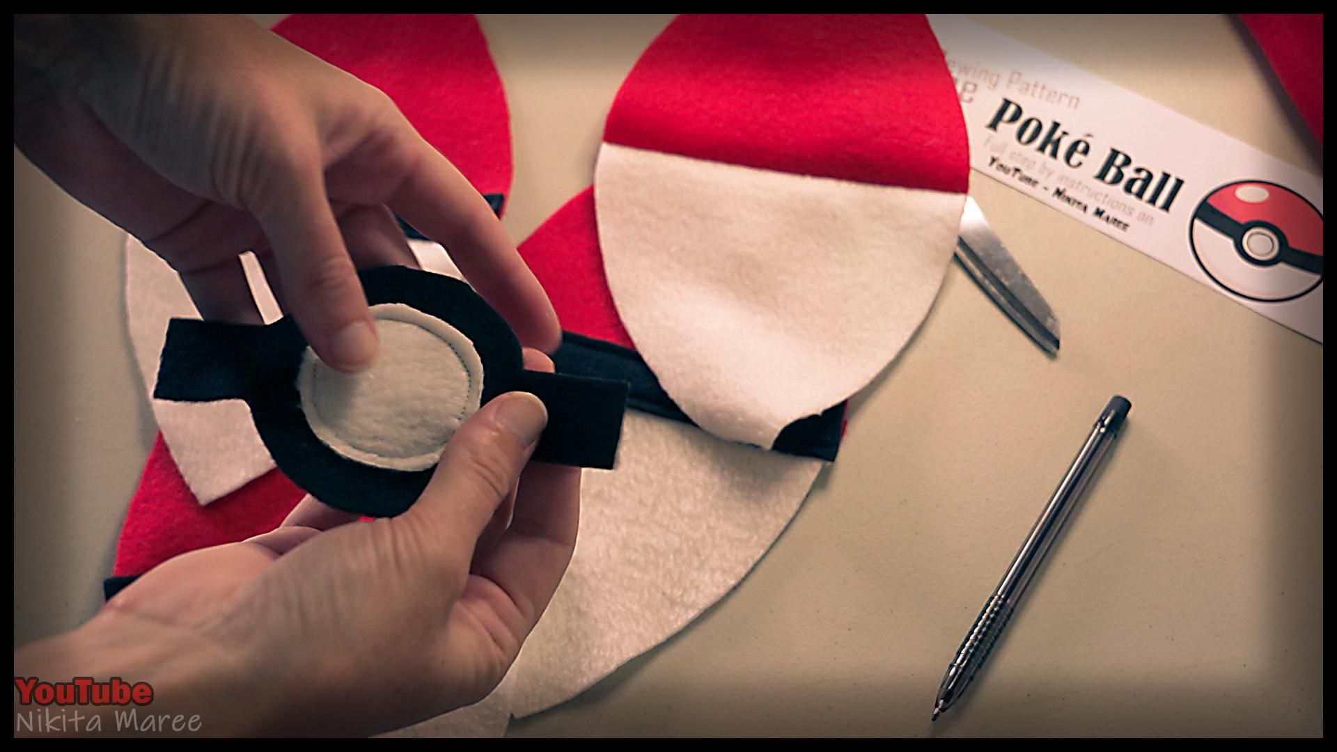 DIY Plushie Poké Ball (with Free Sewing Pattern) : 35 Steps (with ...