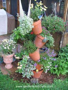 Tipsy Pots Tower Planter : 5 Steps (with Pictures) - Instructables