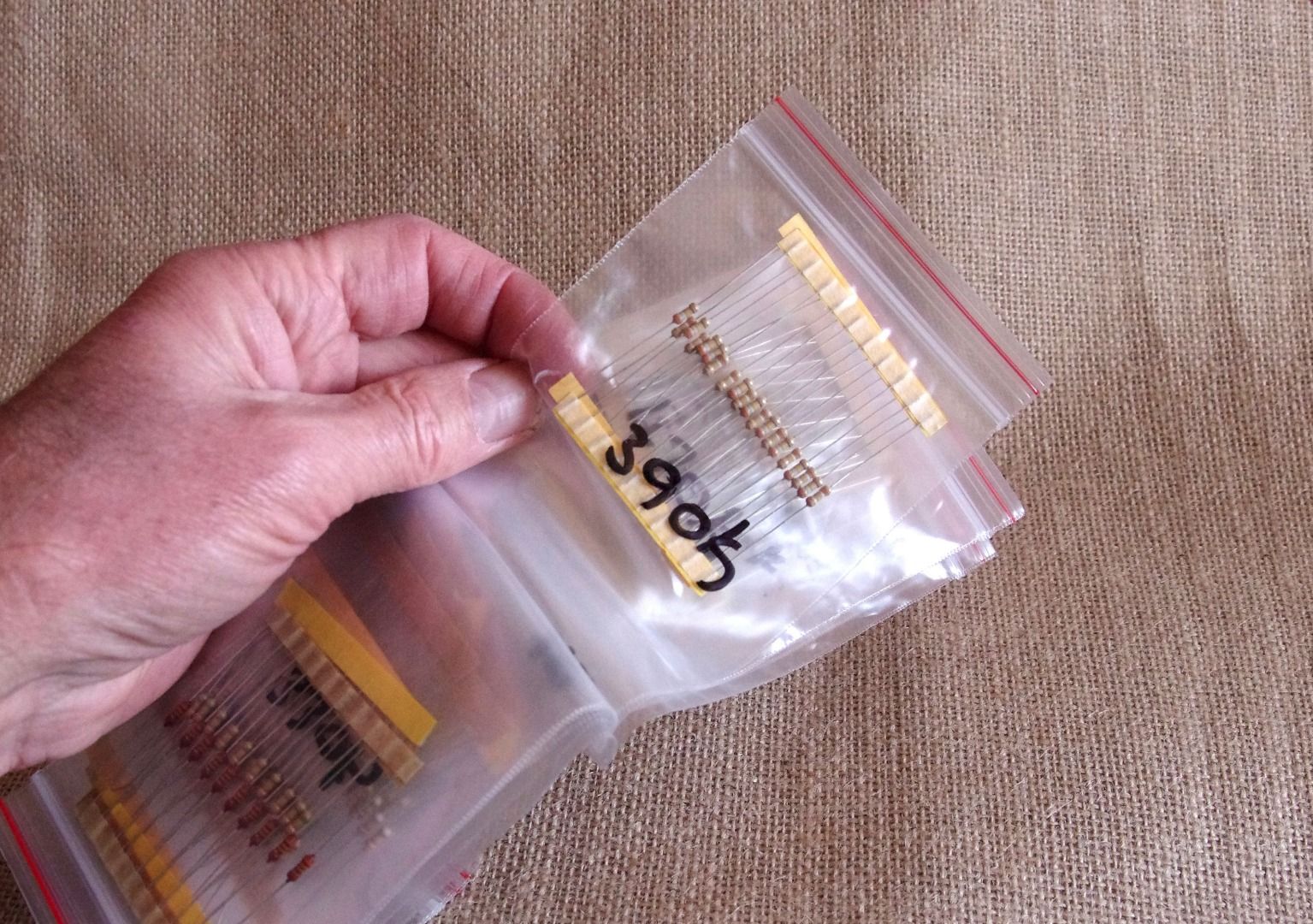 Resistor Storage : 3 Steps (with Pictures) - Instructables