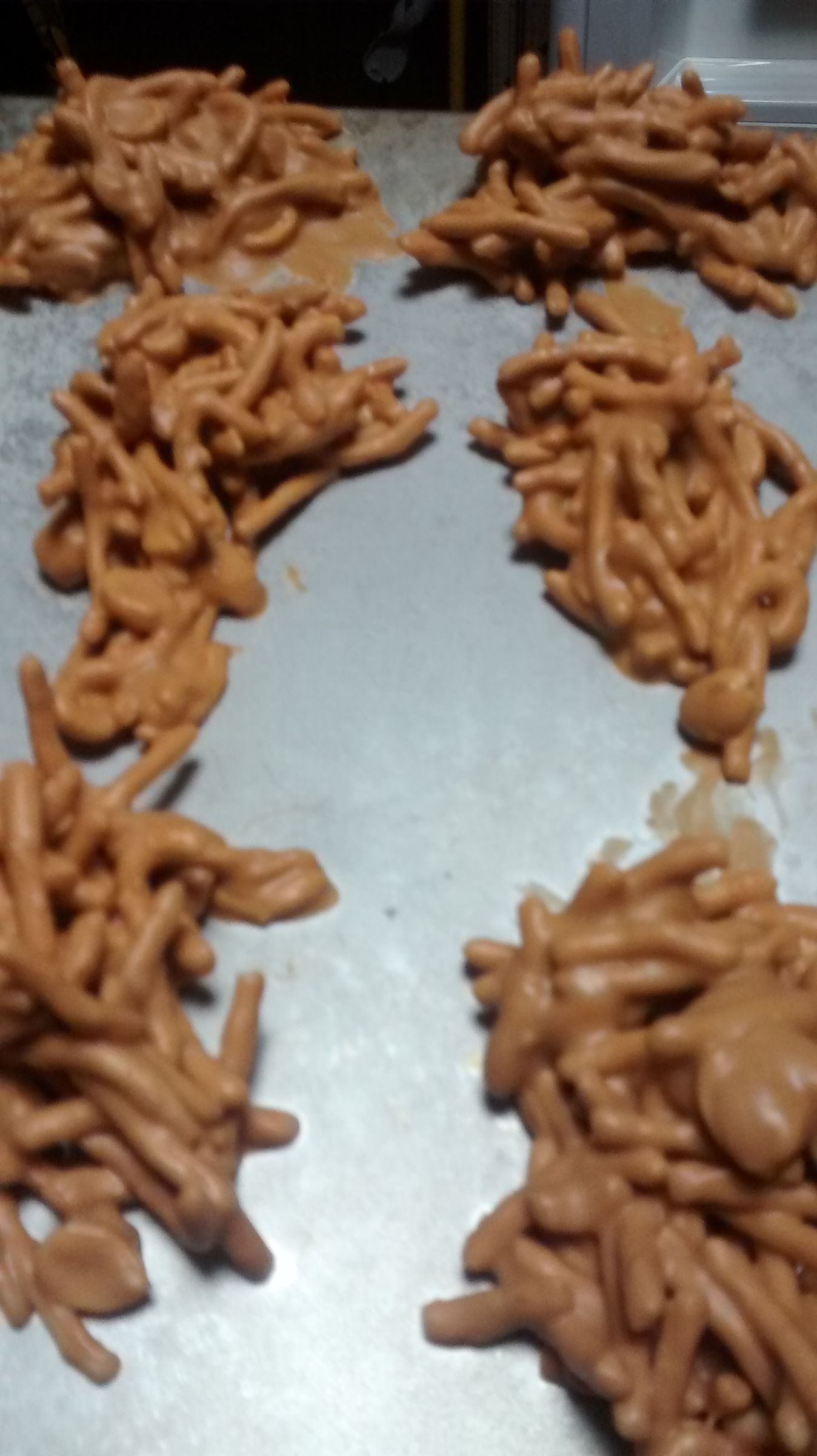 Butterscotch Spiders : 9 Steps (with Pictures) - Instructables