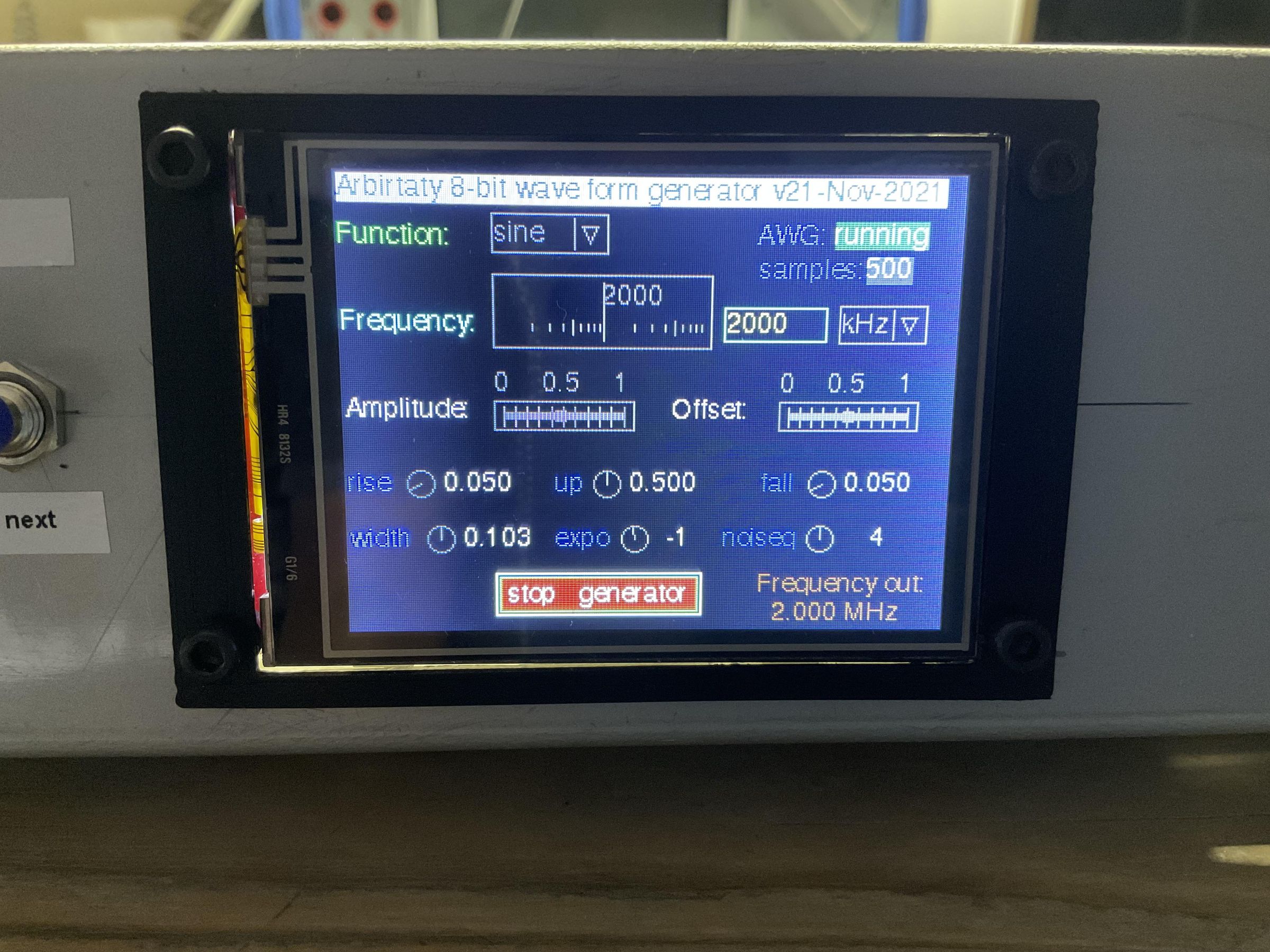Poor Man's Waveform Generator Based on RP2040 Raspberry-pi-Pico Board ...