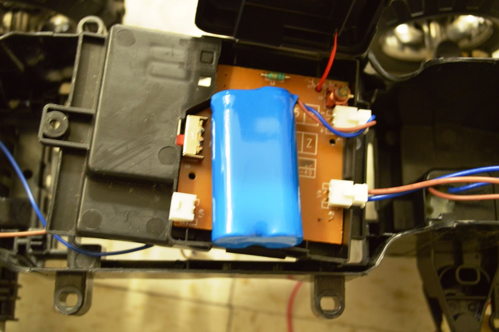 How to Upgrade the Battery-life of Your RC Vehicle? : 4 Steps (with ...