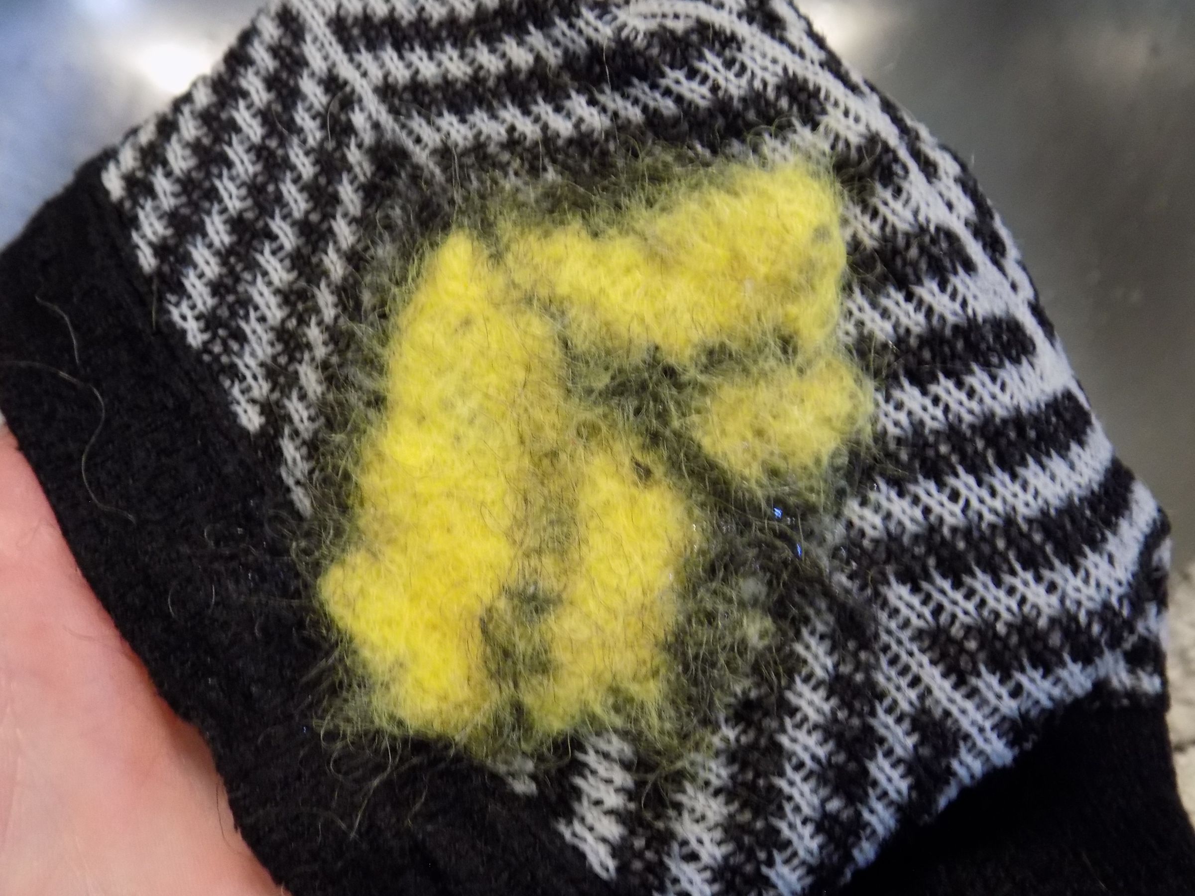 Patch a Hole With Needle Felting : 8 Steps (with Pictures) - Instructables