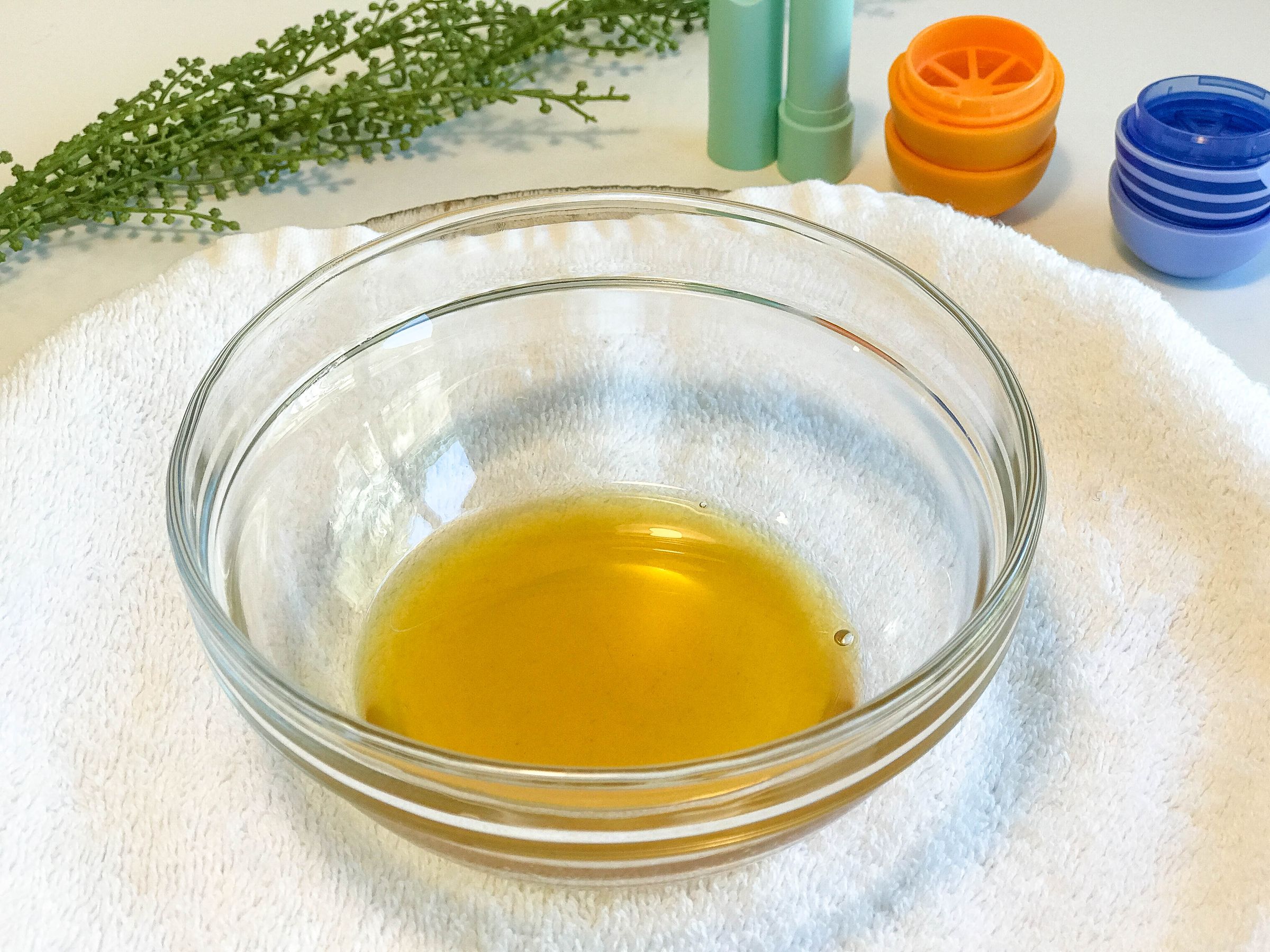 Natural Lip Balm - 5 Ingredients : 7 Steps (with Pictures) - Instructables