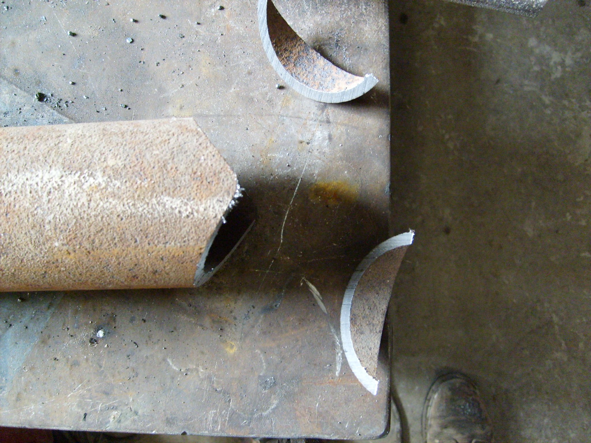 Making Perfect Pipe Saddle Cuts With a Bandsaw or Chopsaw : 5 Steps ...