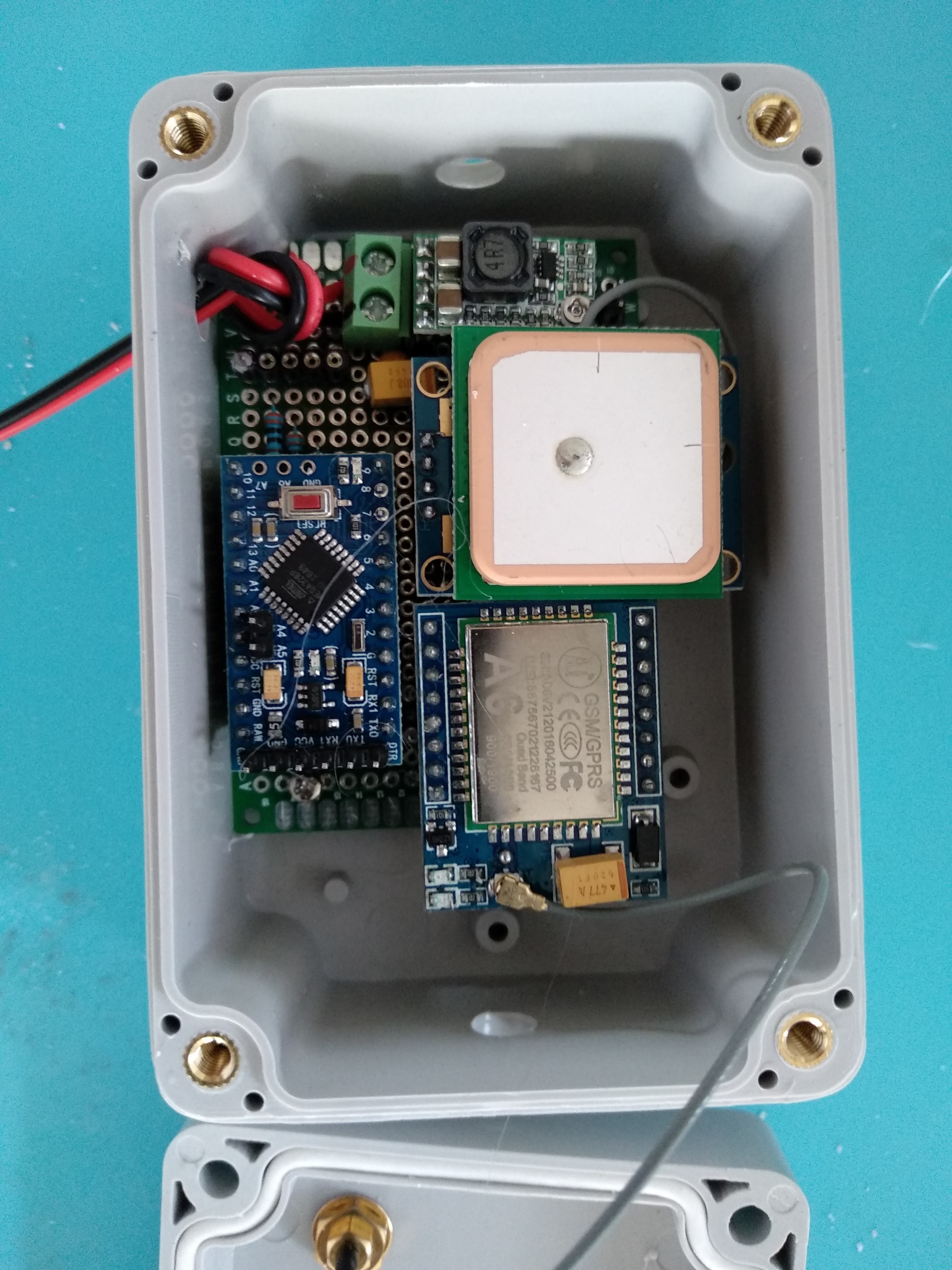 GPS Car Tracker With SMS Notification and Thingspeak Data Upload ...