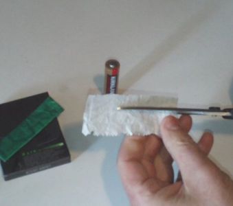 Walking Dead Survival Tip, Gum Wrapper Lighter AKA Prison Lighter : 5 ...