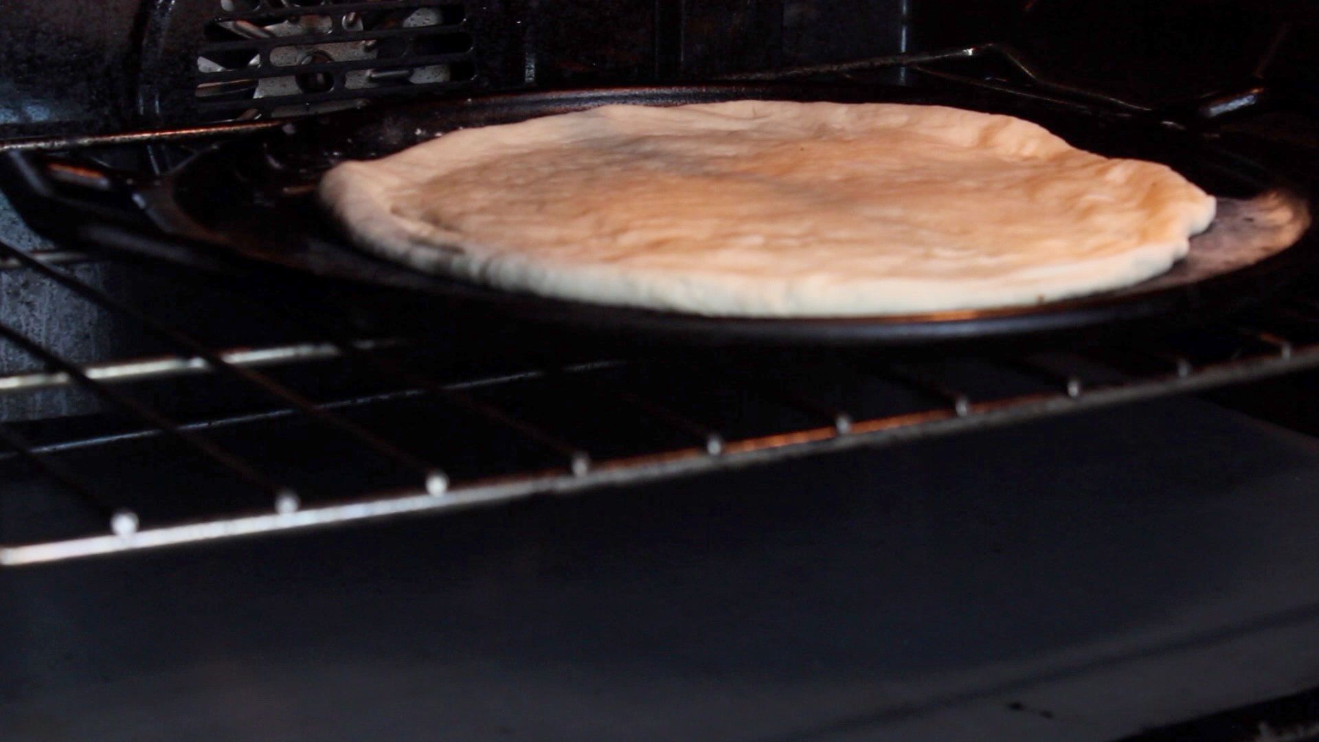 How to Make a Homemade Pizza : 14 Steps (with Pictures) - Instructables