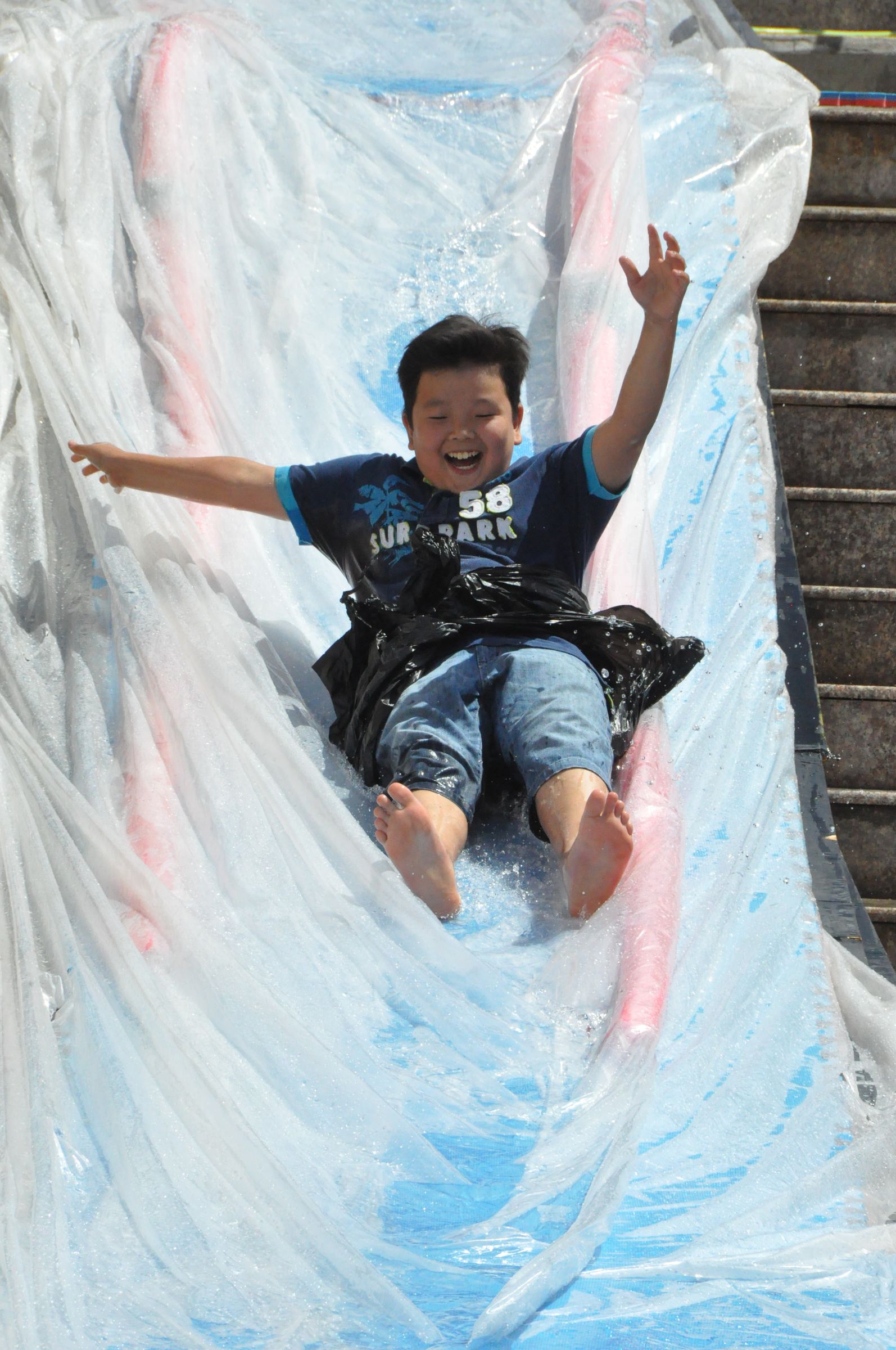 DIY Water Slide : 7 Steps (with Pictures) - Instructables