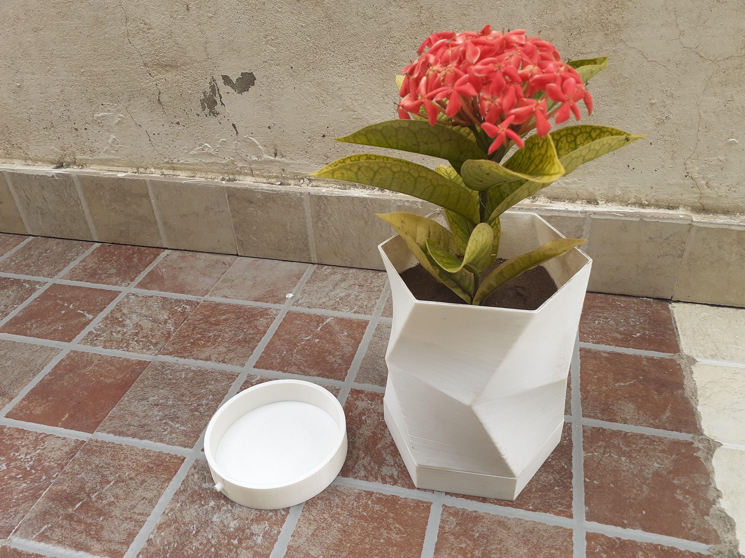 3D Printed Vase With Hidden Compartment : 4 Steps (with Pictures ...