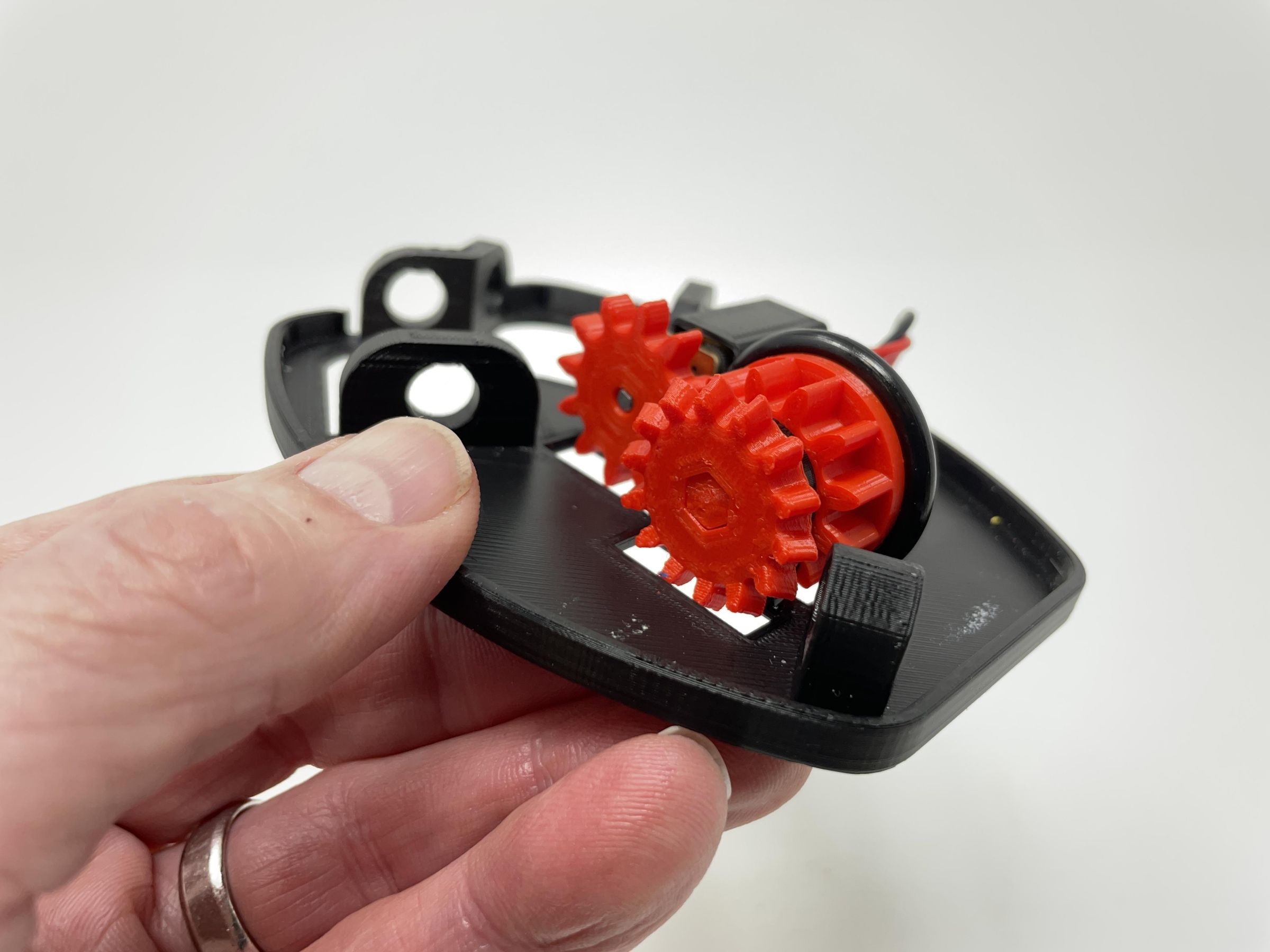 Crayon Car Mechanism. : 5 Steps (with Pictures) - Instructables