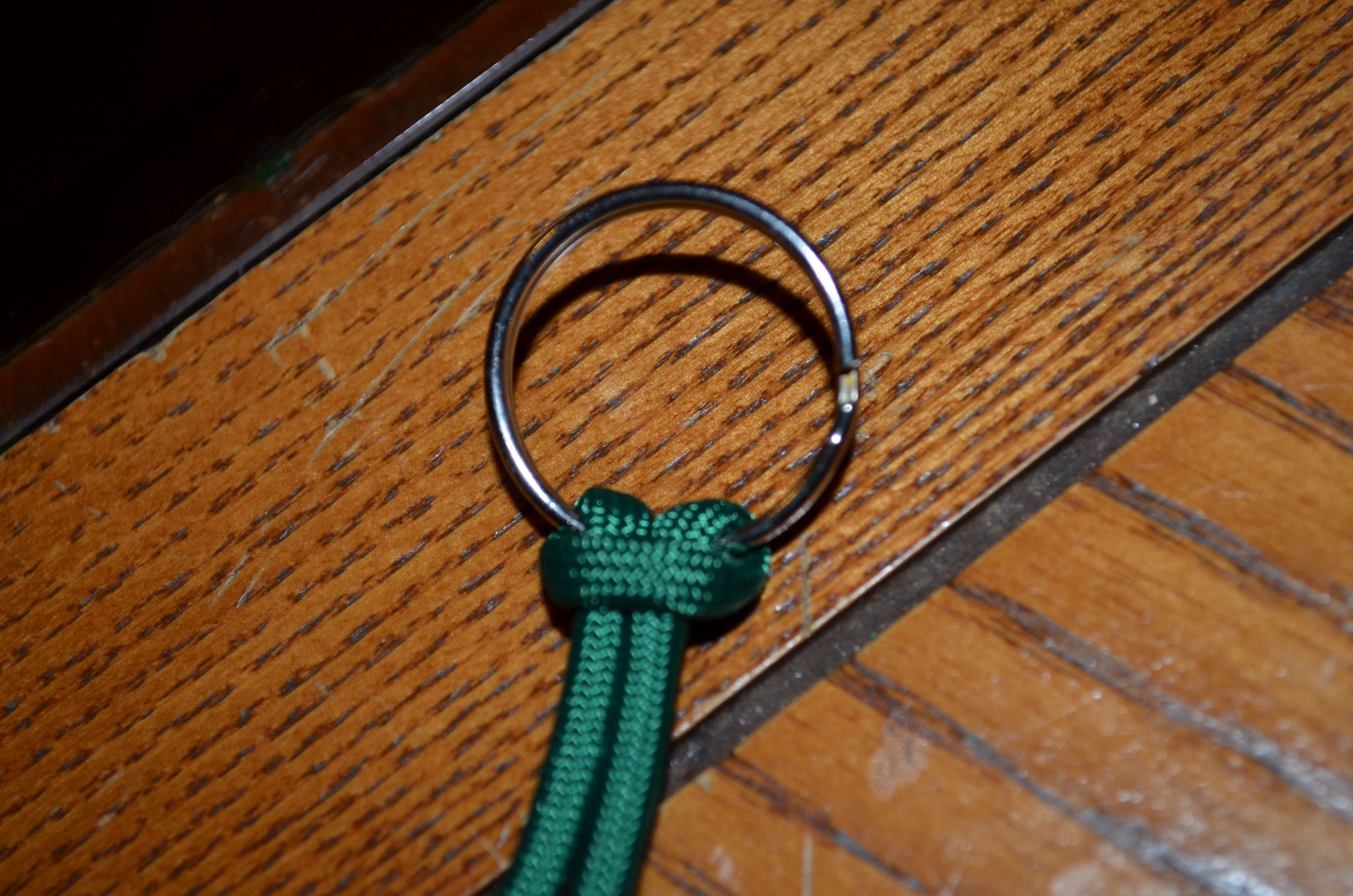 Easy Paracord Survival Key Fob : 5 Steps (with Pictures) - Instructables