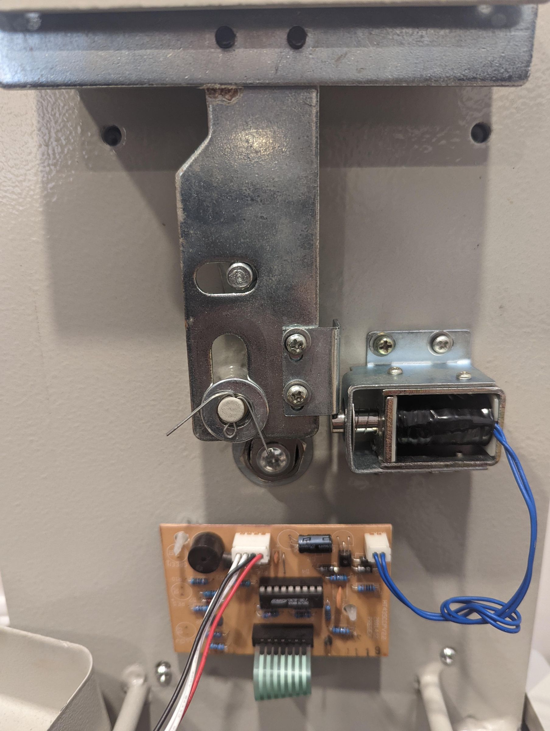 Time-Based One-Time Password (TOTP) Smart Safe : 7 Steps (with Pictures ...