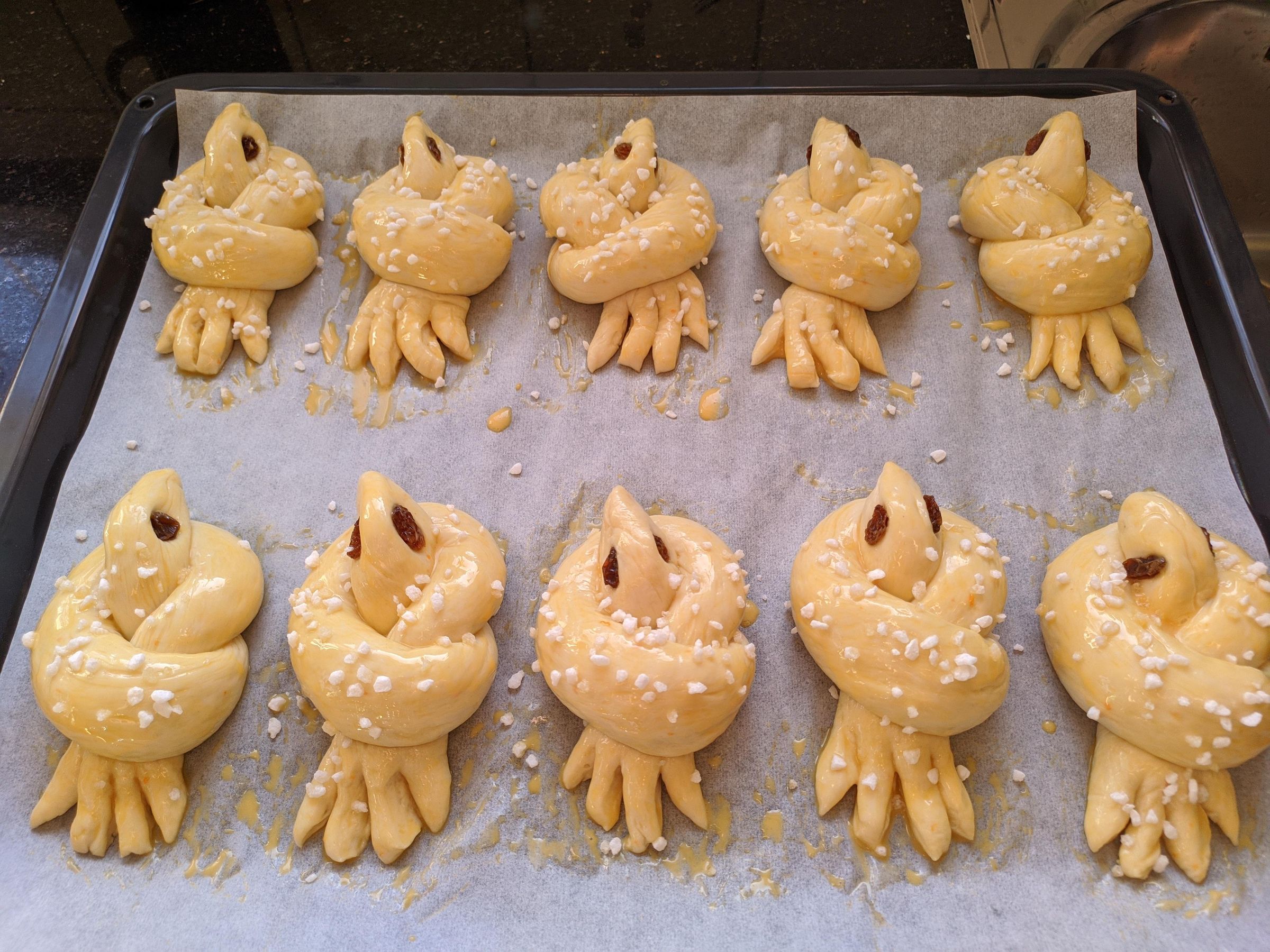 Traditional Santa Lucia Saffron Buns : 8 Steps (with Pictures ...