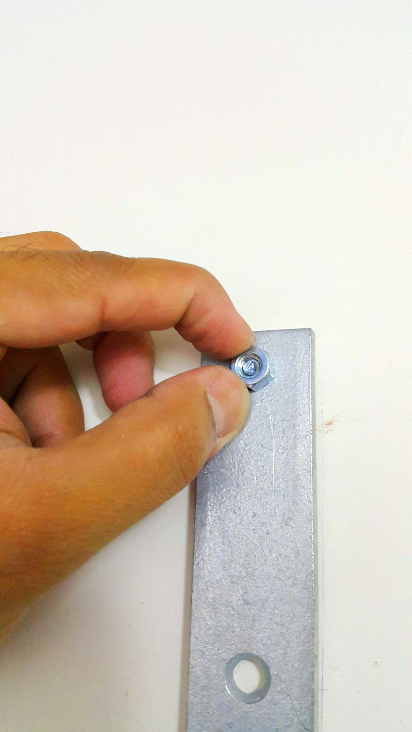 A DIY Chin Up Bar! : 6 Steps (with Pictures) - Instructables
