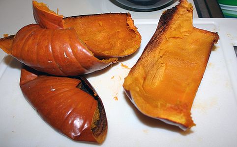 How to Bake a Fresh Pumpkin (for Pie, Etc) : 4 Steps (with Pictures ...