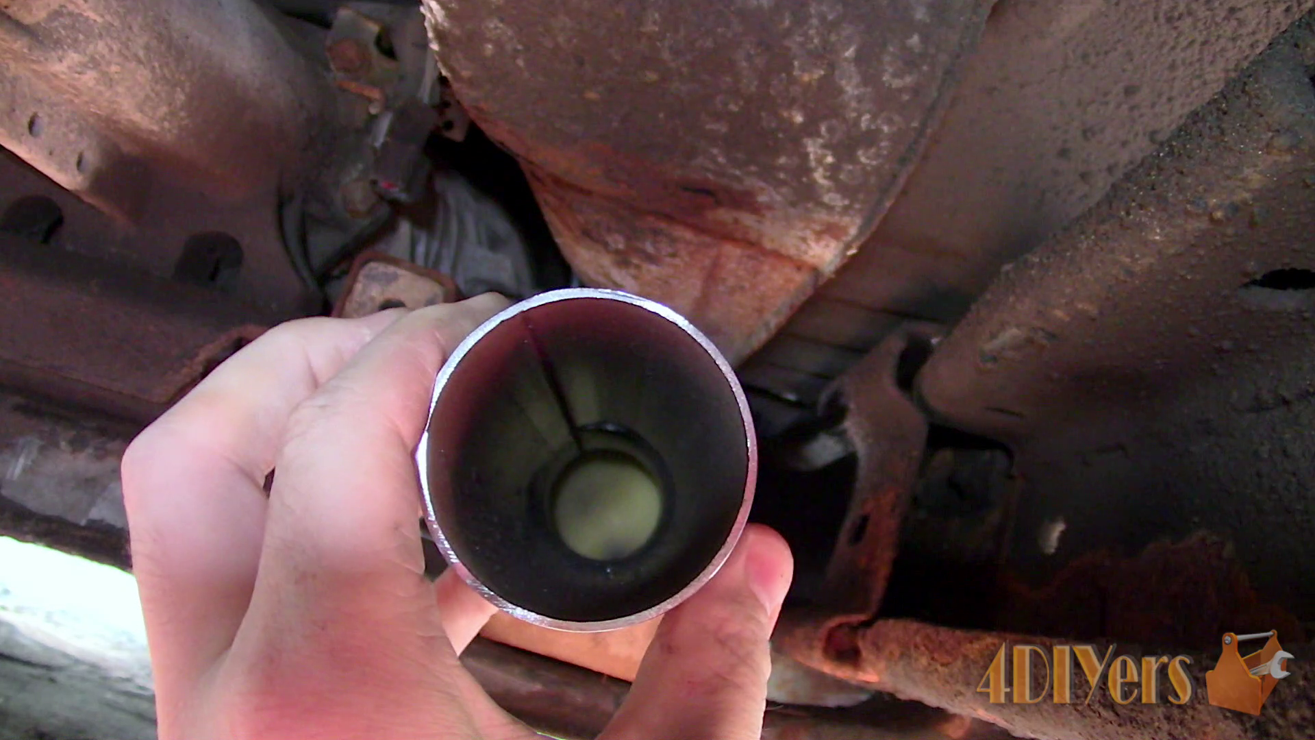 How to Install a Weld in O2 Sensor Exhaust Bung : 6 Steps - Instructables