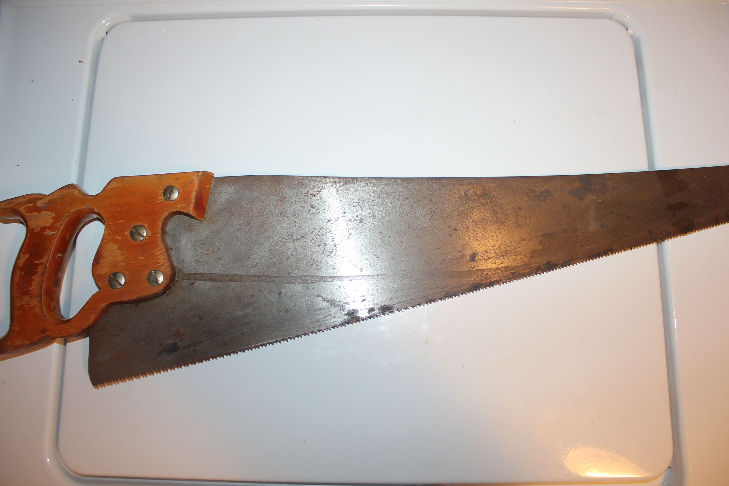 Refurbish a Hand Saw : 4 Steps (with Pictures) - Instructables