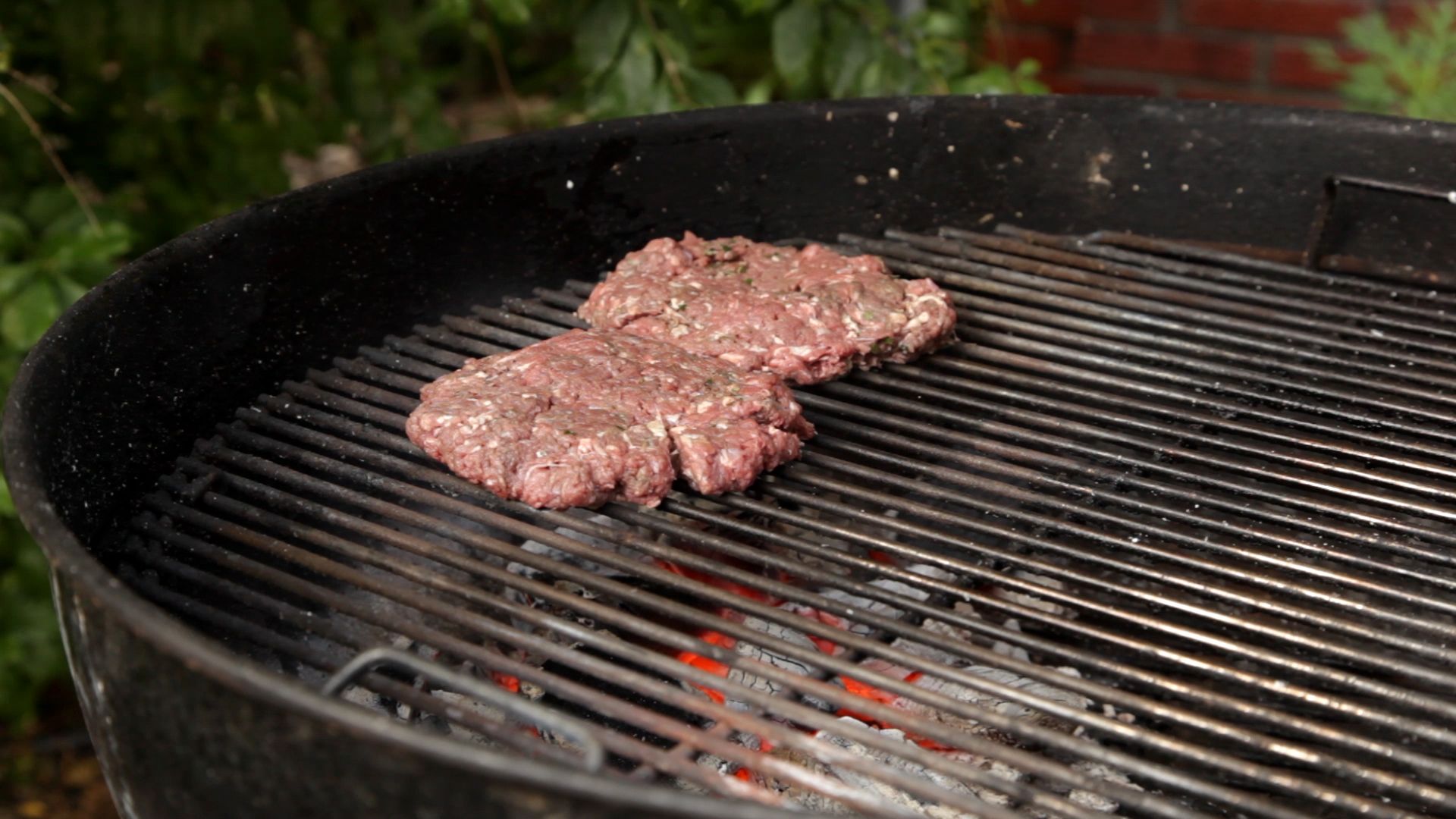 How to Cook a Kangaroo Burger : 6 Steps (with Pictures) - Instructables