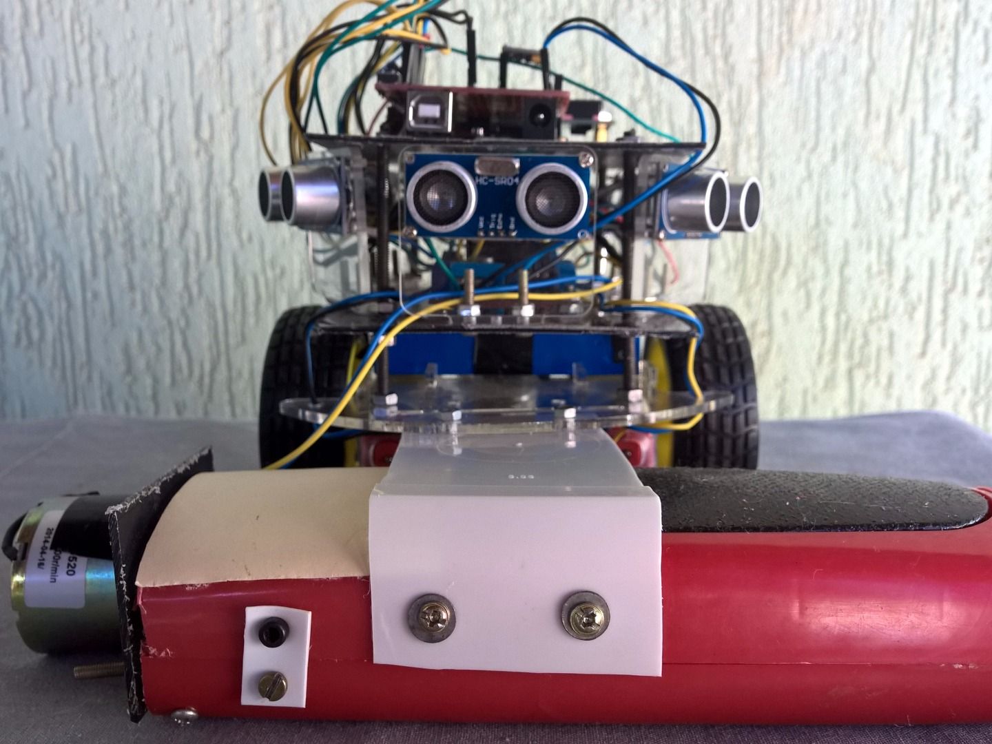 Homemade Cleanning Robot With Bluetooth : 5 Steps - Instructables