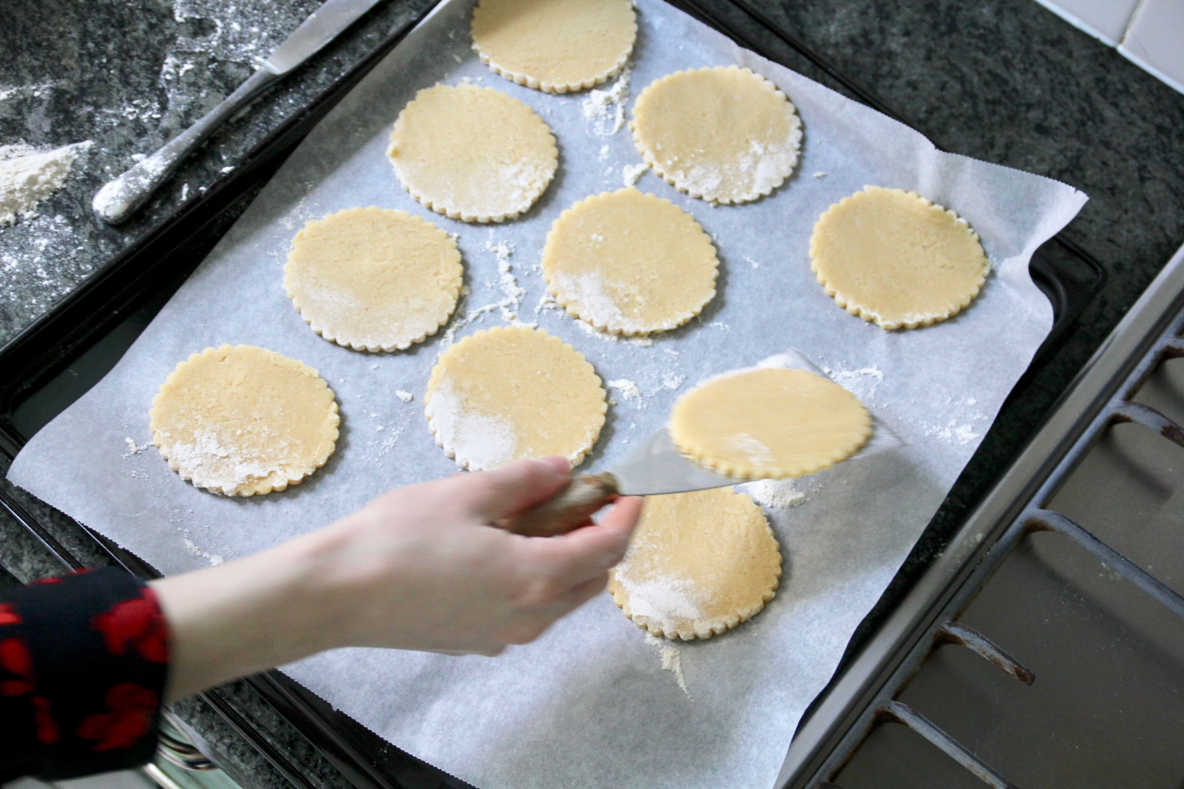 The Best Dutch 'Stroopkoeken' Recipe : 25 Steps (with Pictures ...