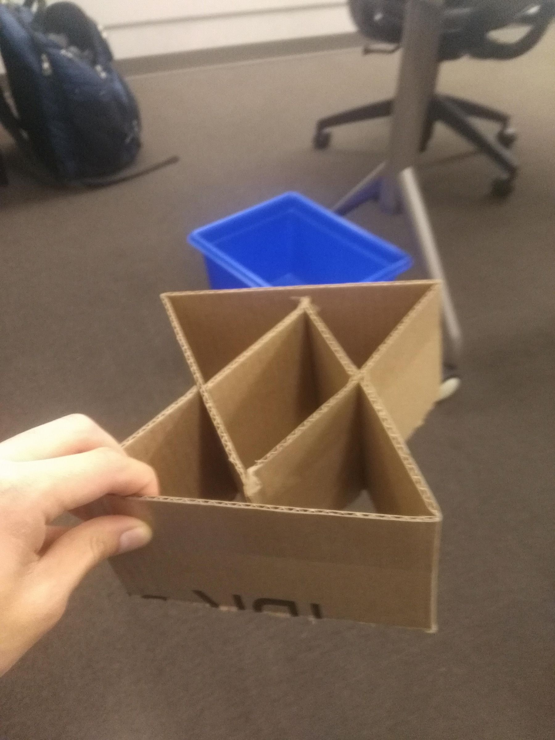 Cardboard Monitor Stand : 4 Steps (with Pictures) - Instructables