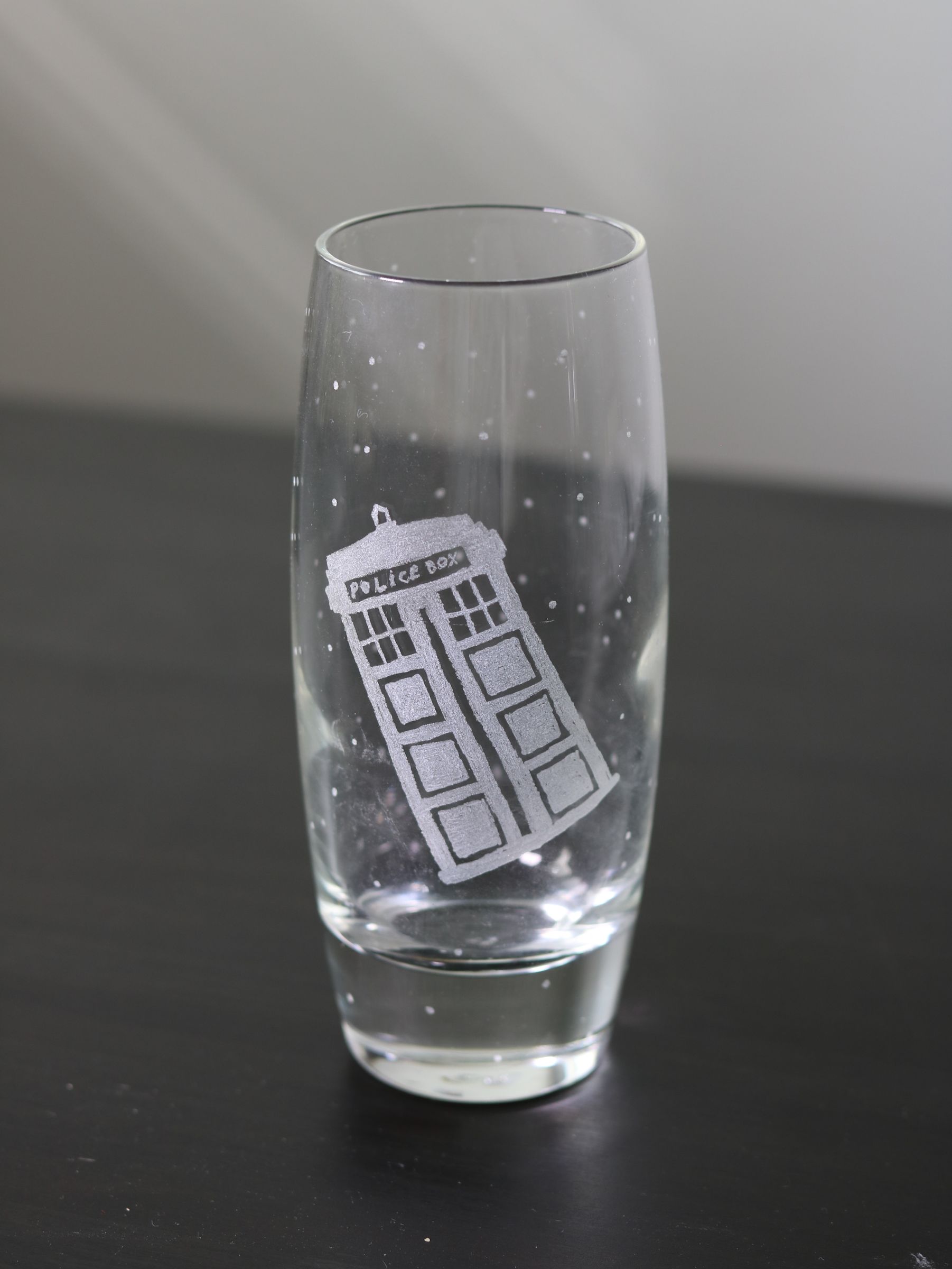 Engraving Glass With a Dremel : 4 Steps (with Pictures) - Instructables