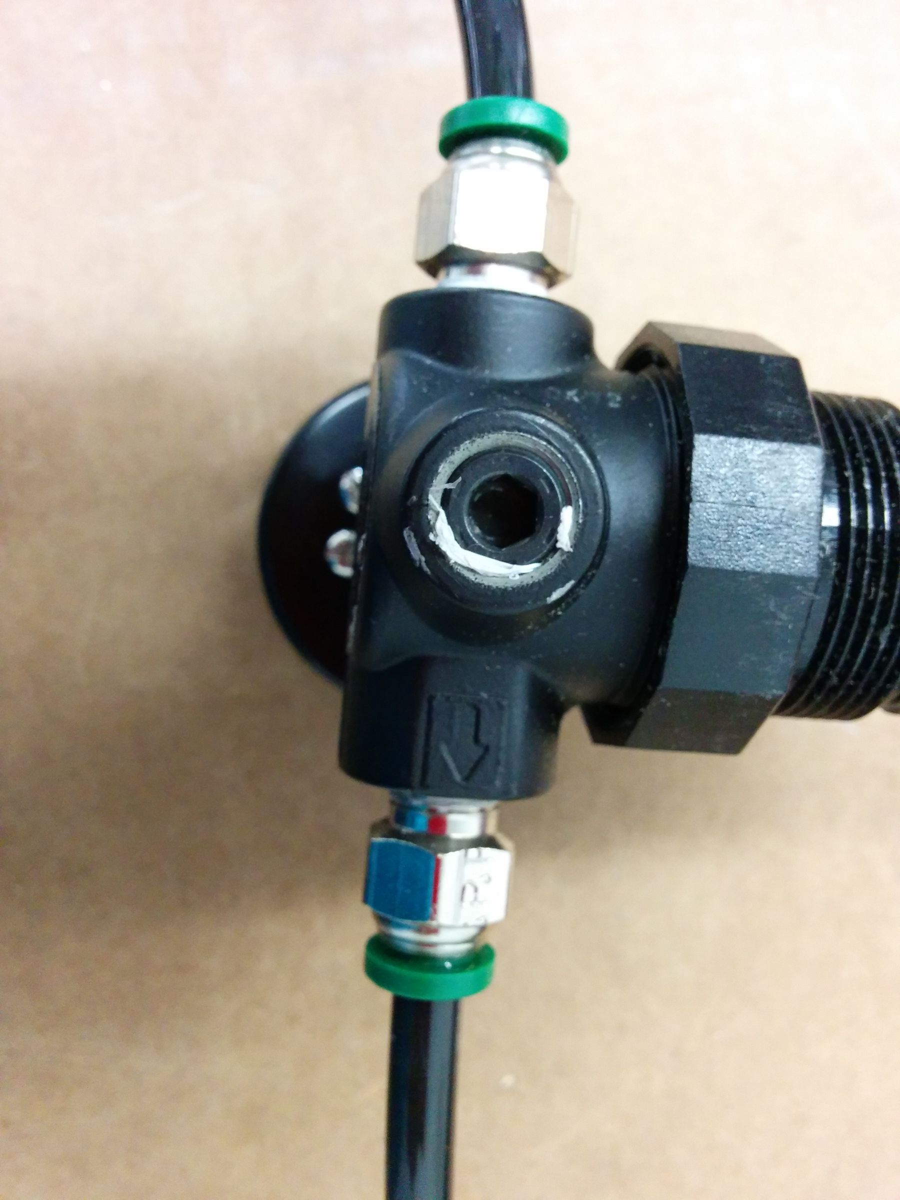 How to Create a Pneumatic System for (F.I.R.S.T) Robots : 7 Steps ...