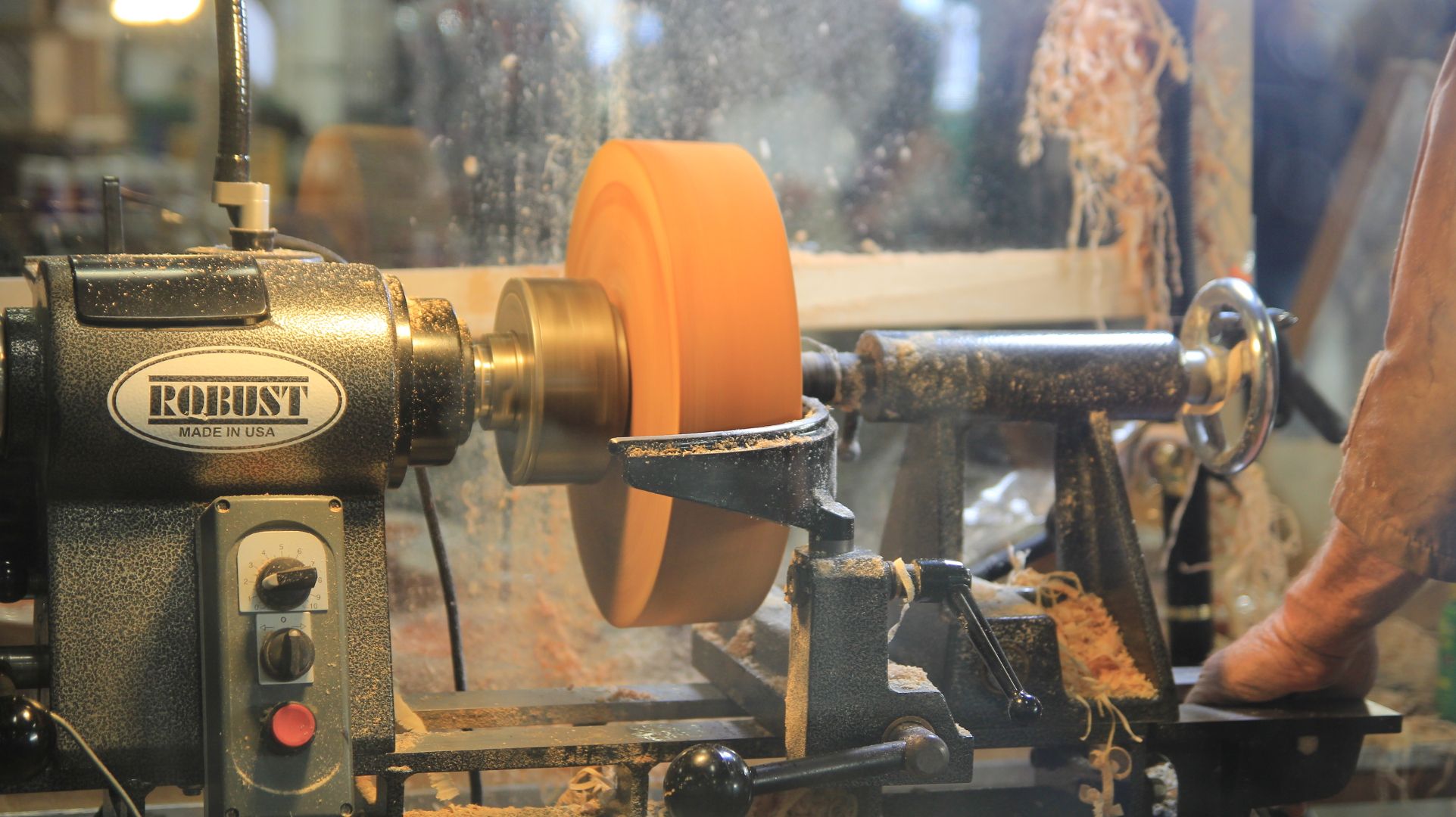 Wood Turning 101 - What You Need to Know to Get Started on the Lathe ...