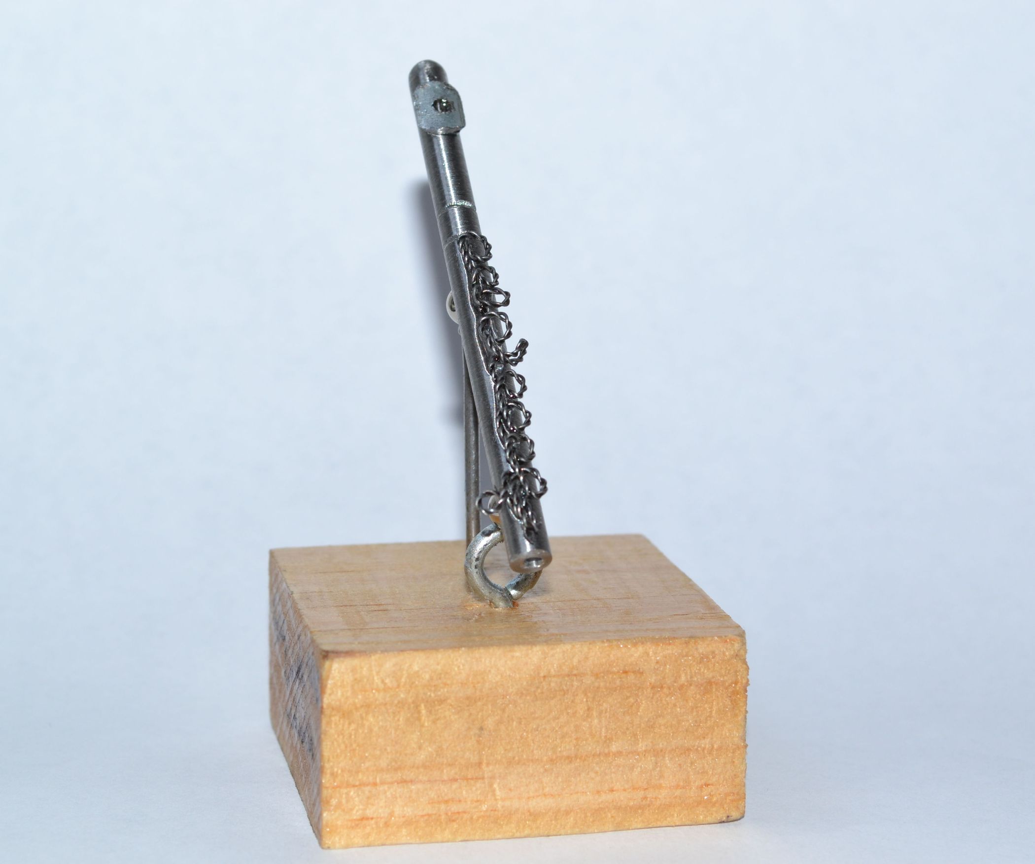 Mini Flute- Seb Makes Stuff : 4 Steps - Instructables