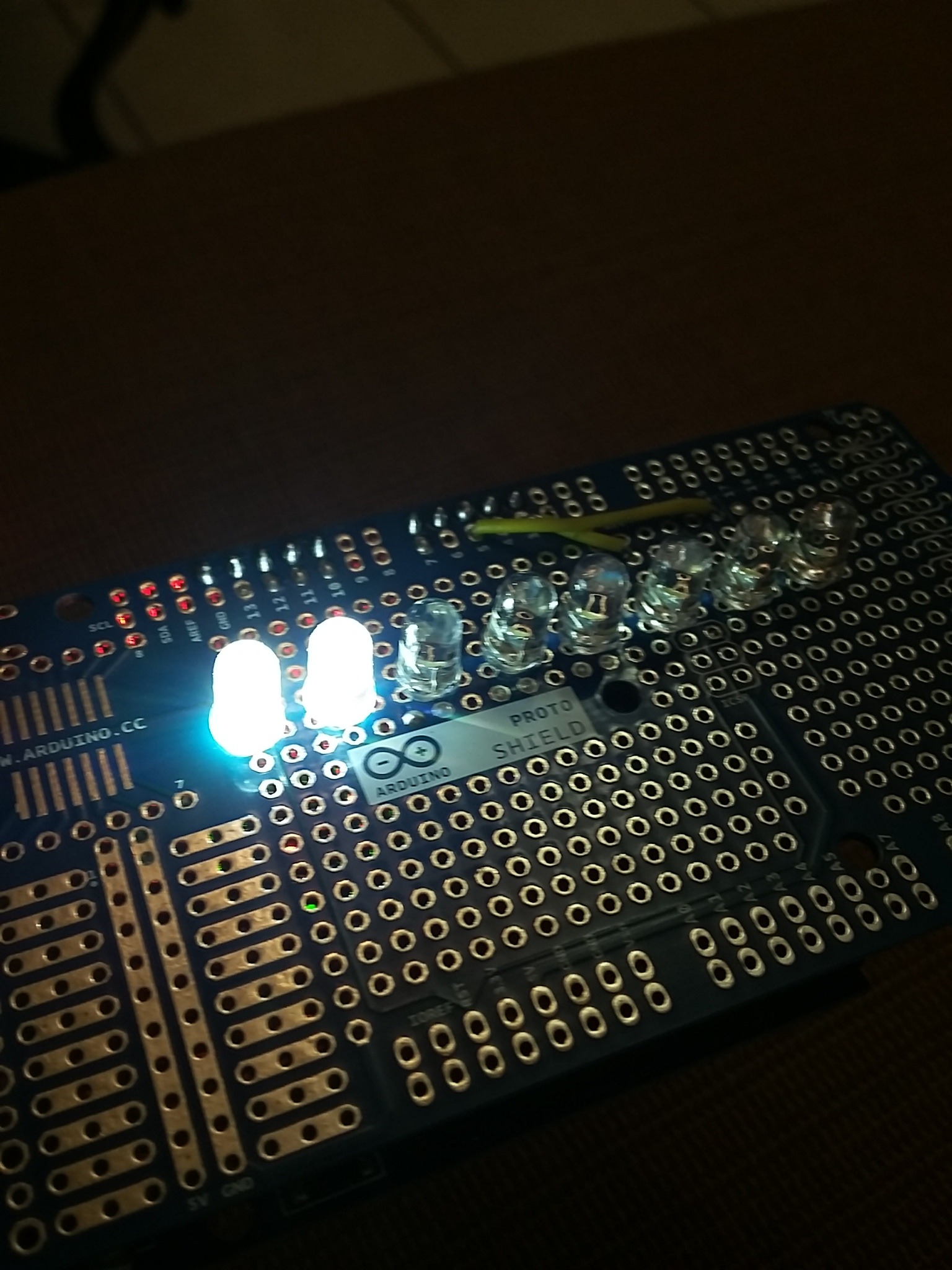 8 Bits Arduino Binary Counter : 6 Steps - Instructables