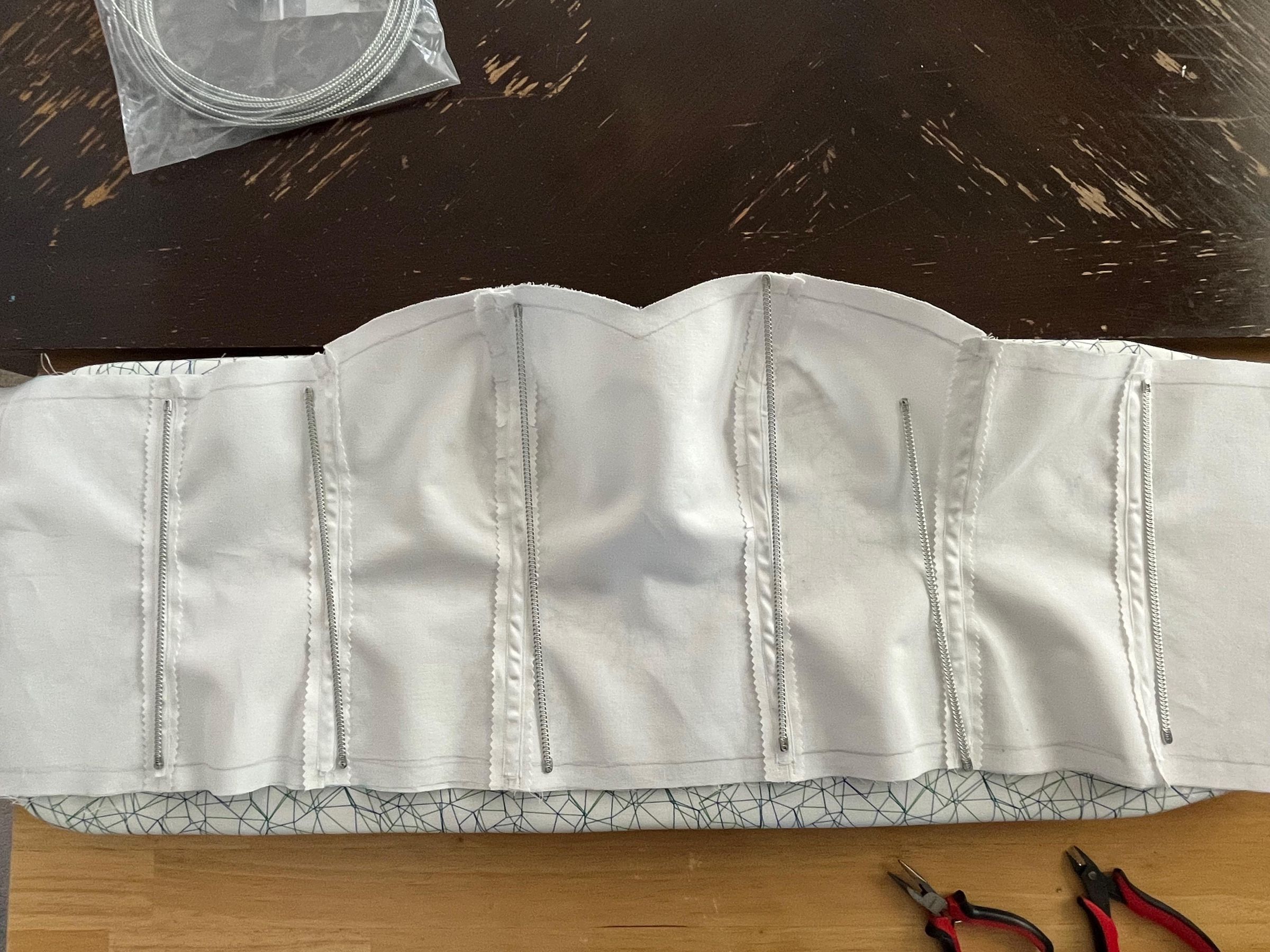 Color-Changing Prom Dress With Magic Wand : 9 Steps (with Pictures ...