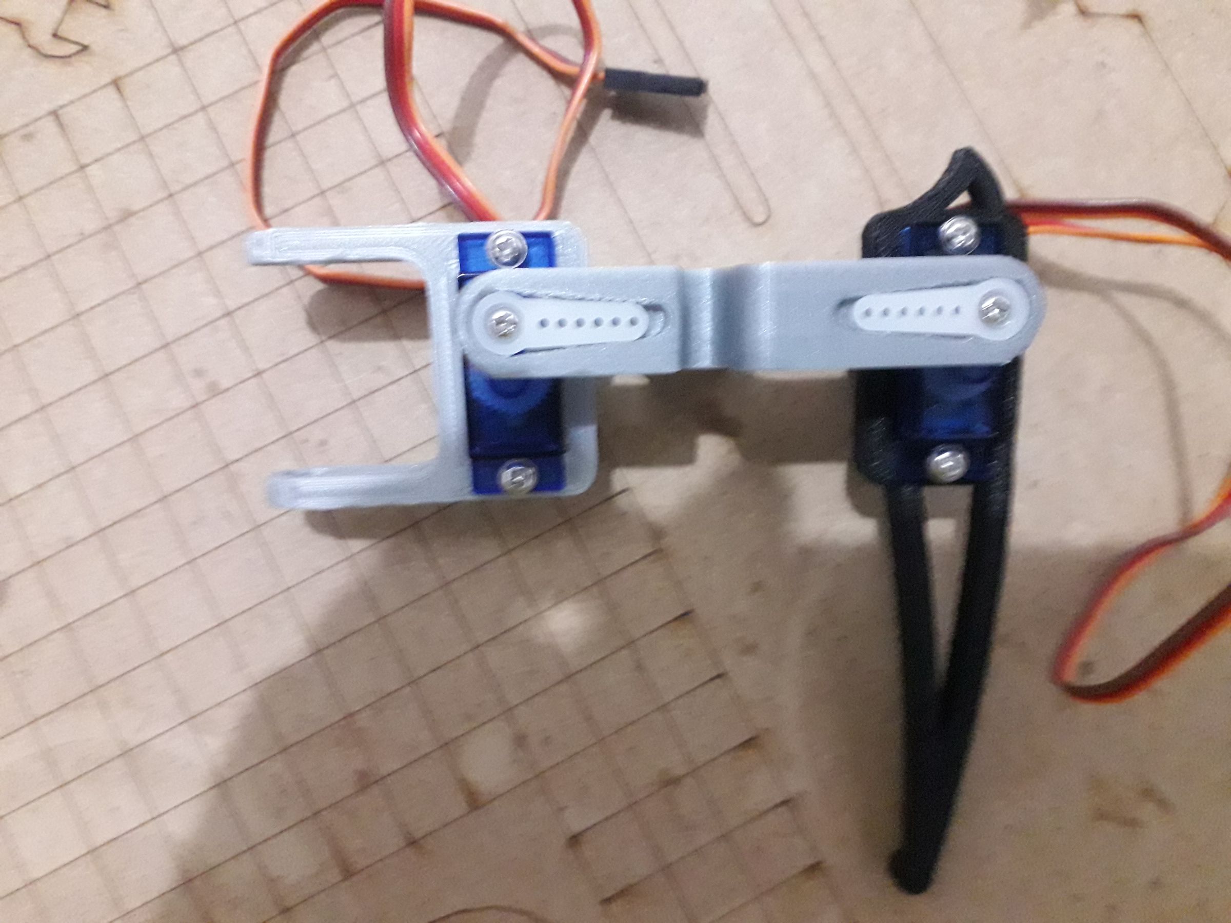 ARDUINO SPIDER ROBOT (QUADRUPED) : 7 Steps - Instructables