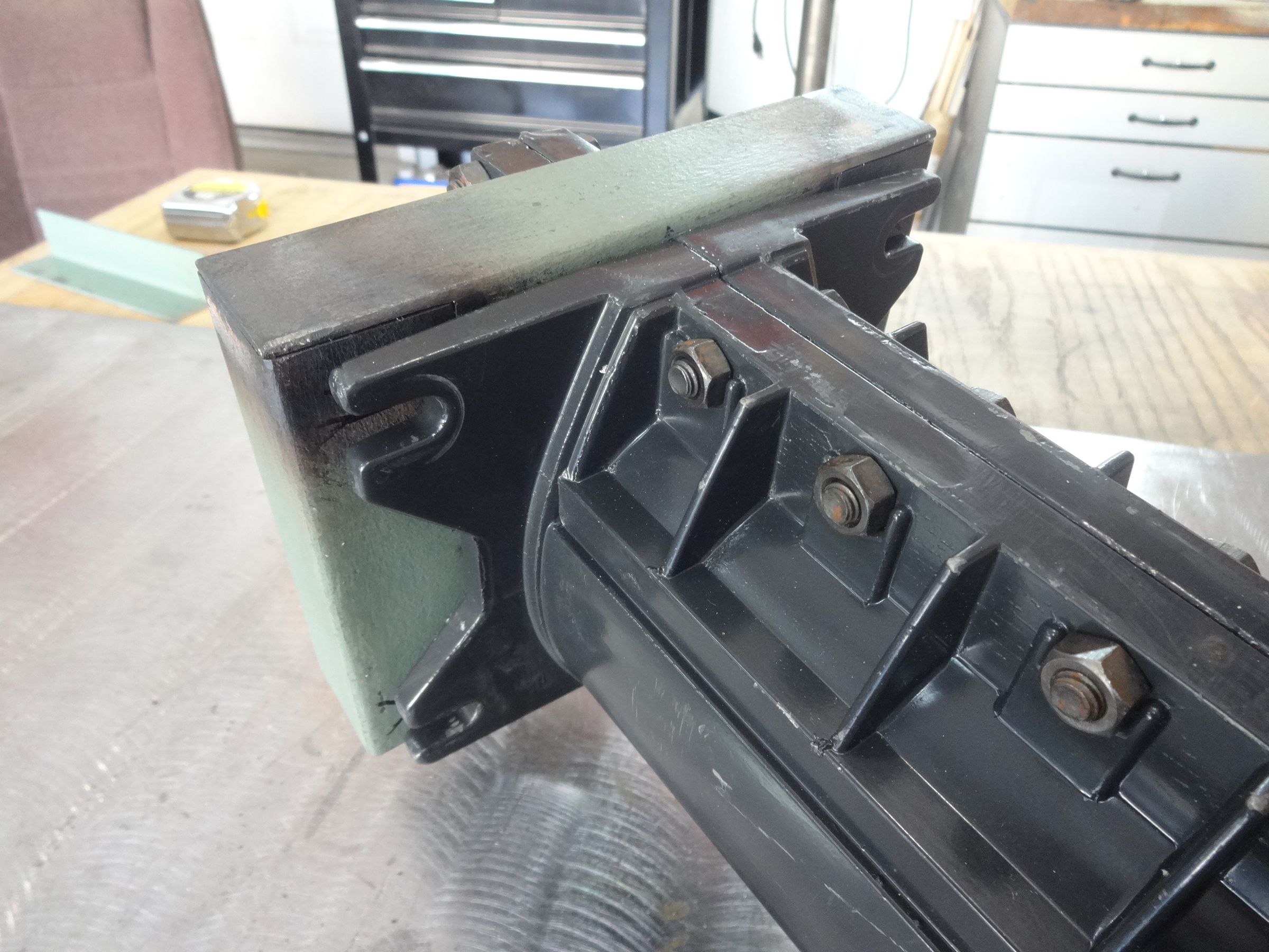 Height-Adjustable Portable Vise Stand : 22 Steps (with Pictures ...