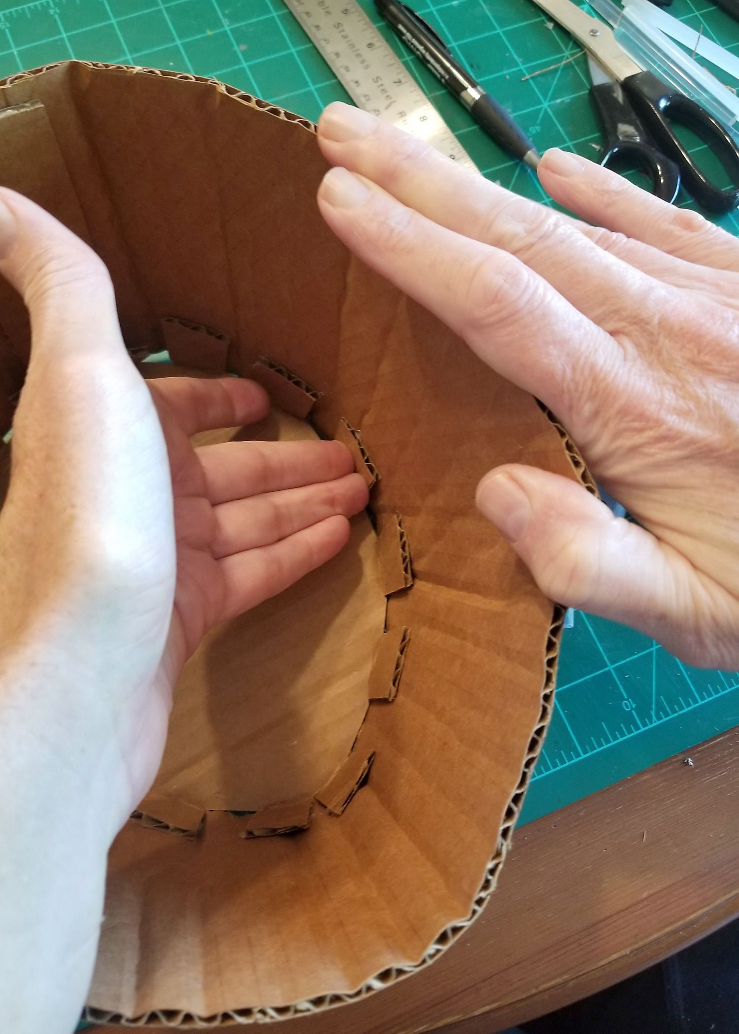 Deluxe Knight's Helm : 6 Steps (with Pictures) - Instructables