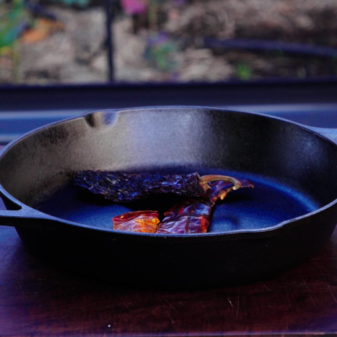 How to Make Infused Chilli Oil : 8 Steps (with Pictures) - Instructables